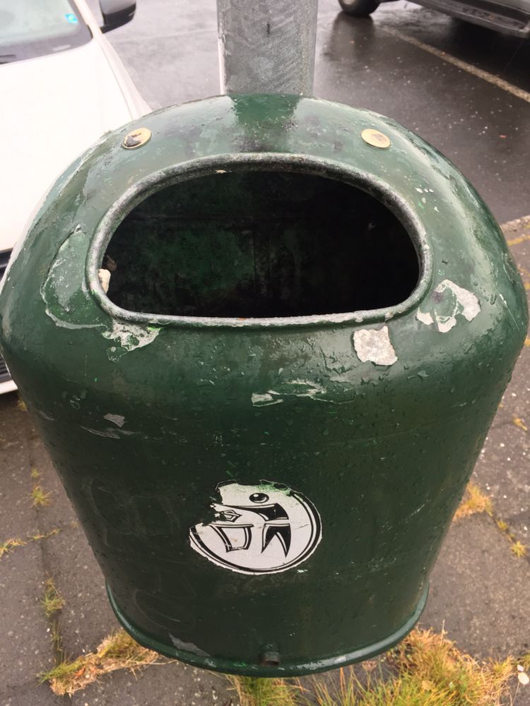 This trash can has seen better days | Scrolller