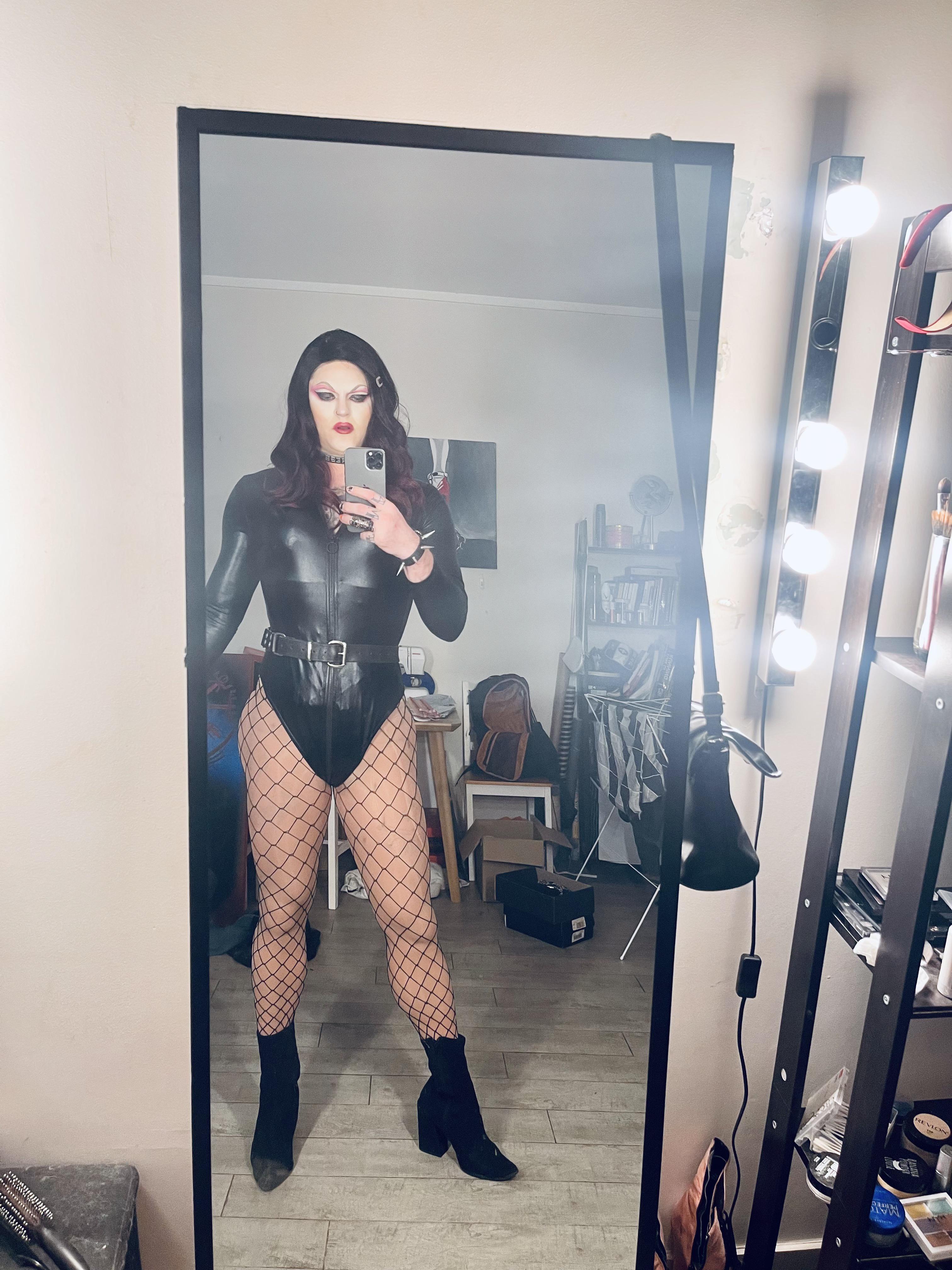 This unzips at the crotch. | Scrolller