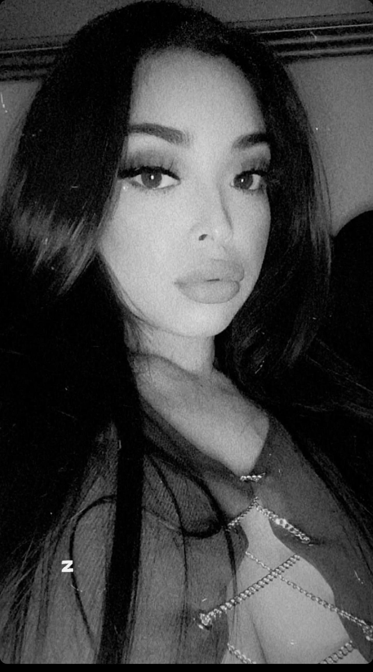 Those tits must be delicious 😋 | Scrolller