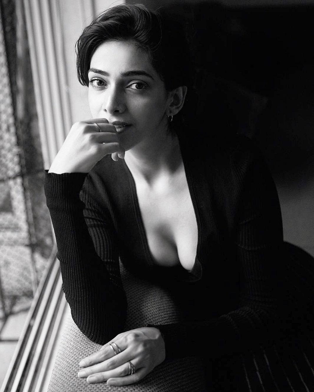 THOT Aditi Vats is the cumdumpster of Instagram. Shoot your load down her cleavage while choking ...