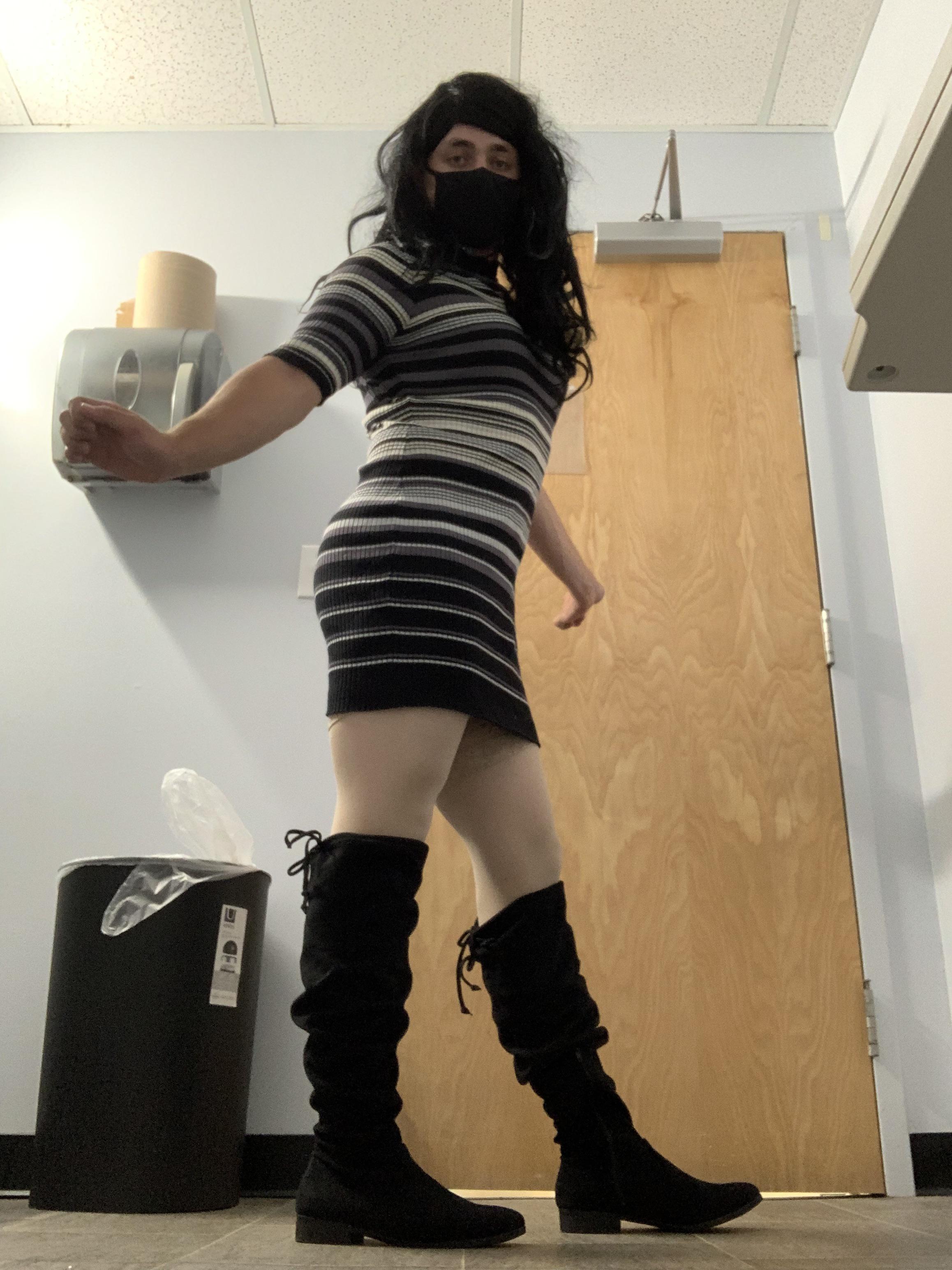 Dolled up at the thrift store | Scrolller