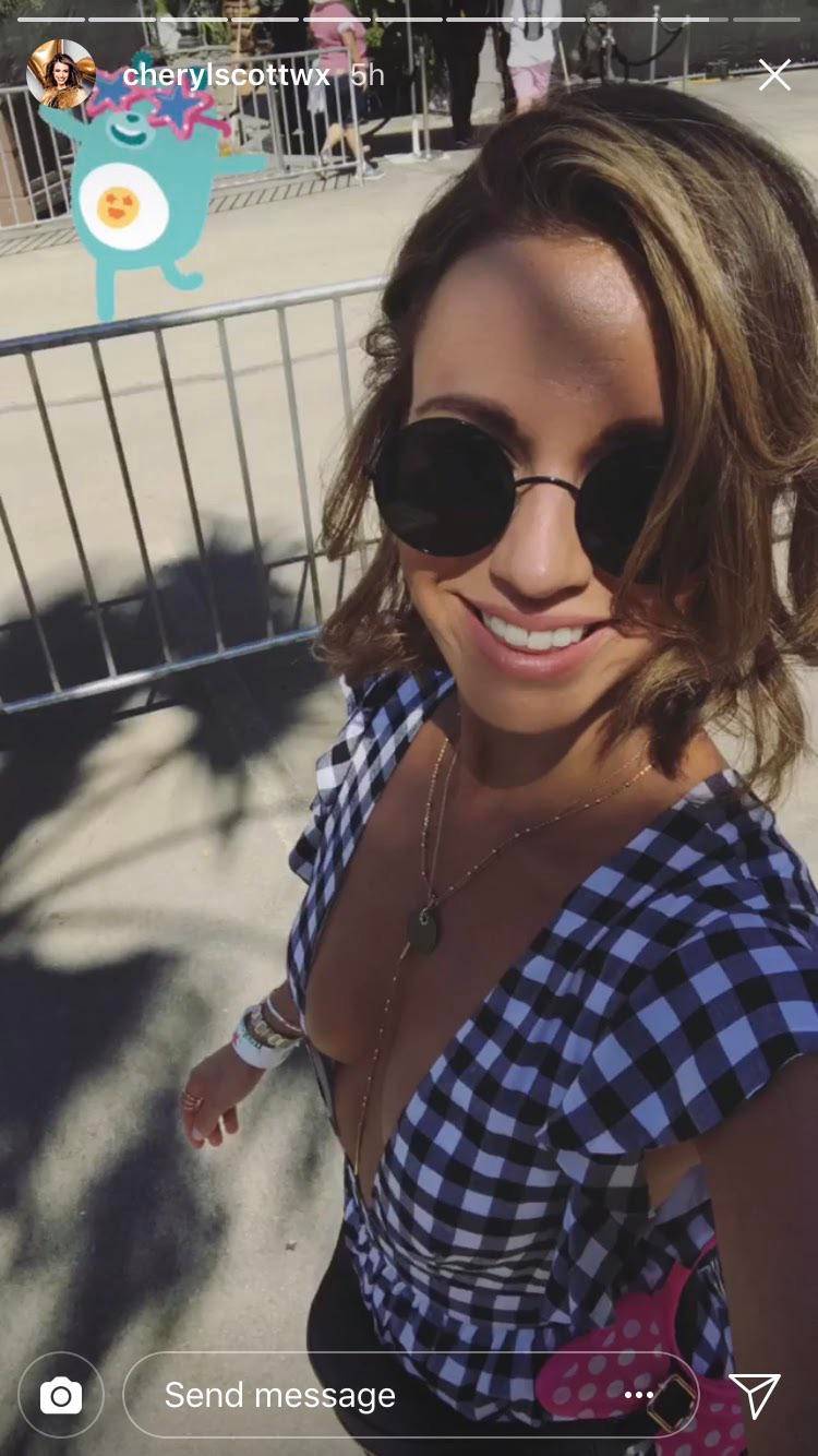 Throwback | Scrolller