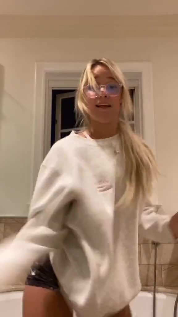 throwing it back | Scrolller