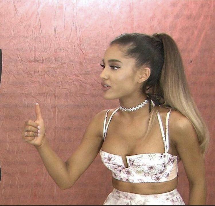 thumbs up | Scrolller