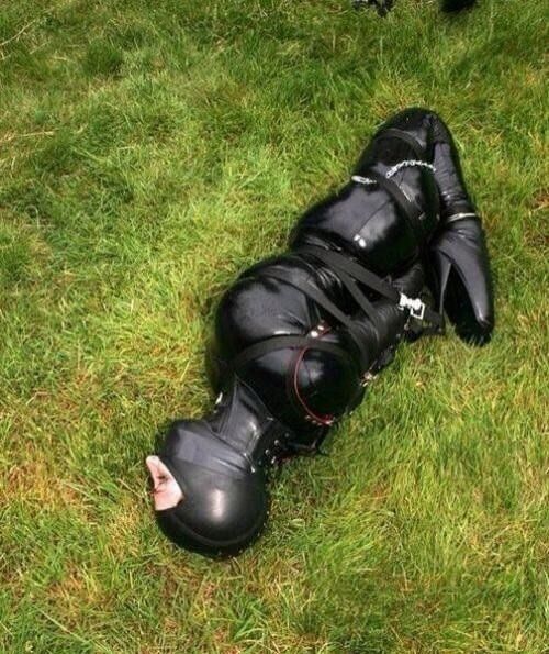 Tight package | Scrolller