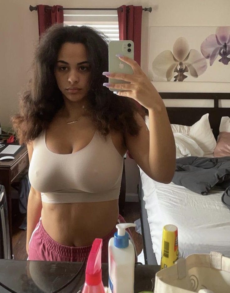 Tight top | Scrolller