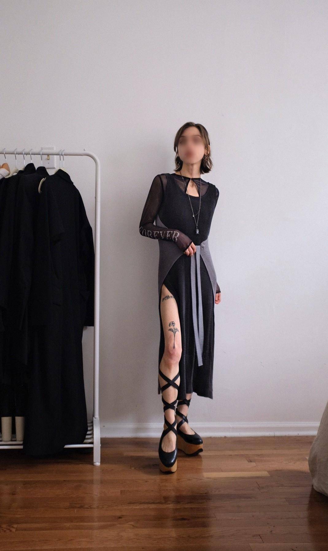 tiny dancer | Scrolller