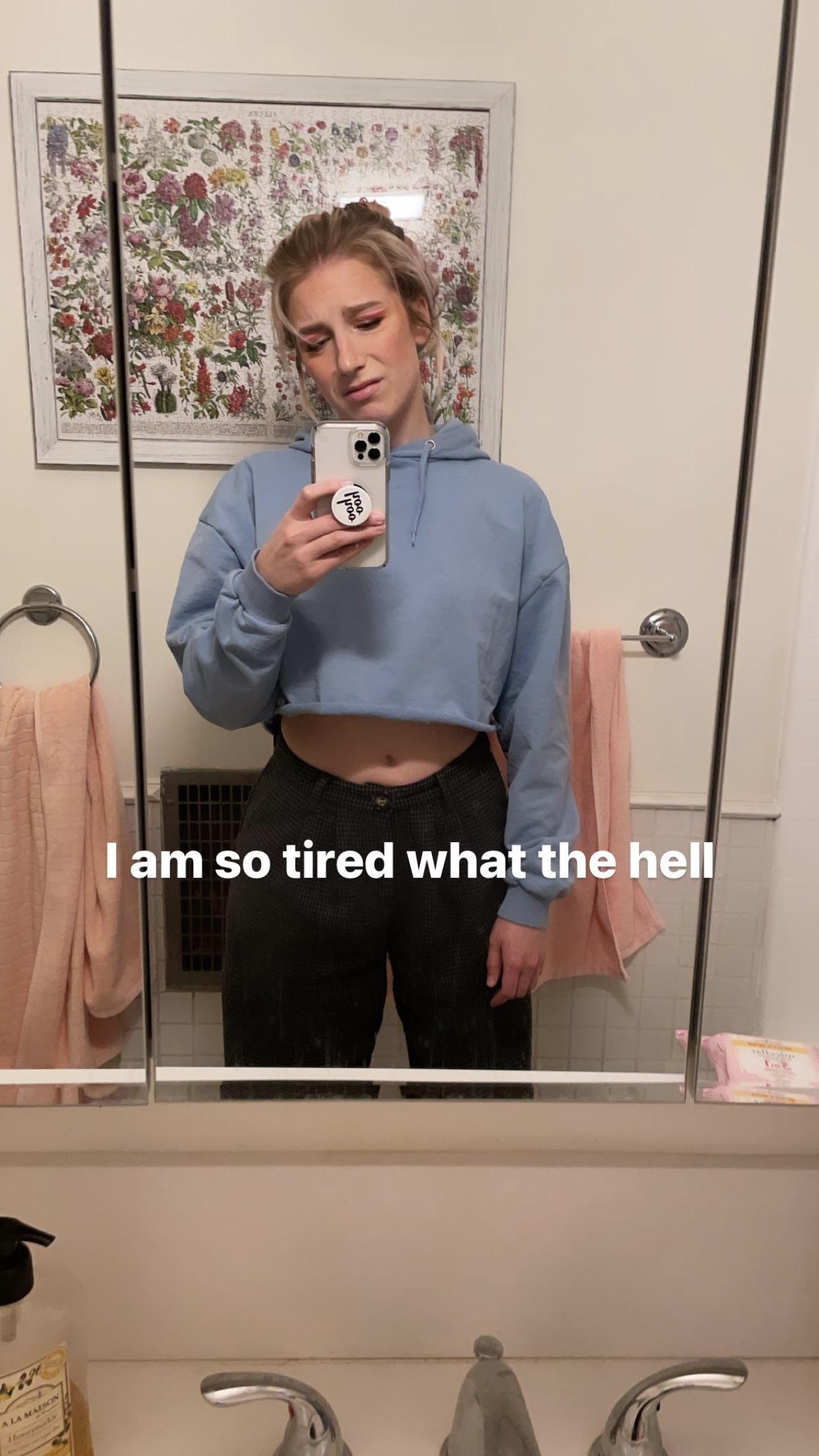 Tired gorl | Scrolller