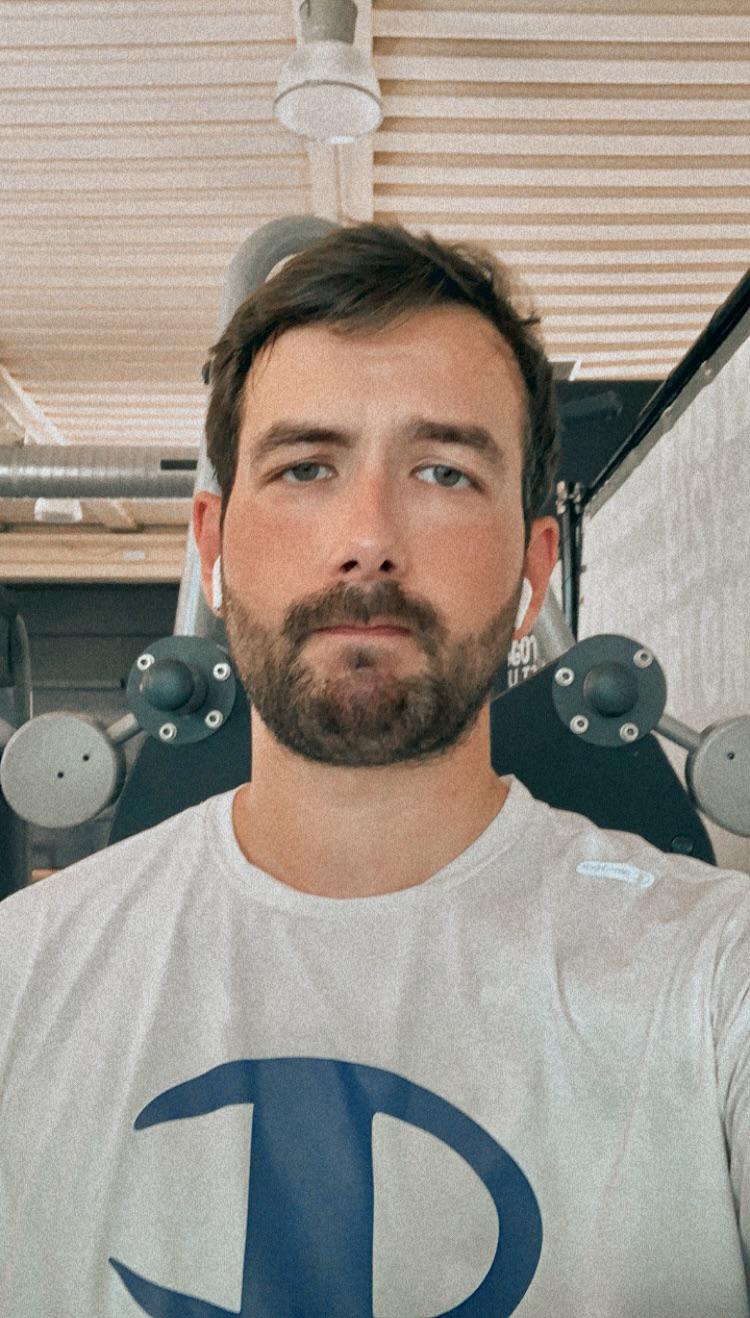 To the gym (so I can get some d) | Scrolller