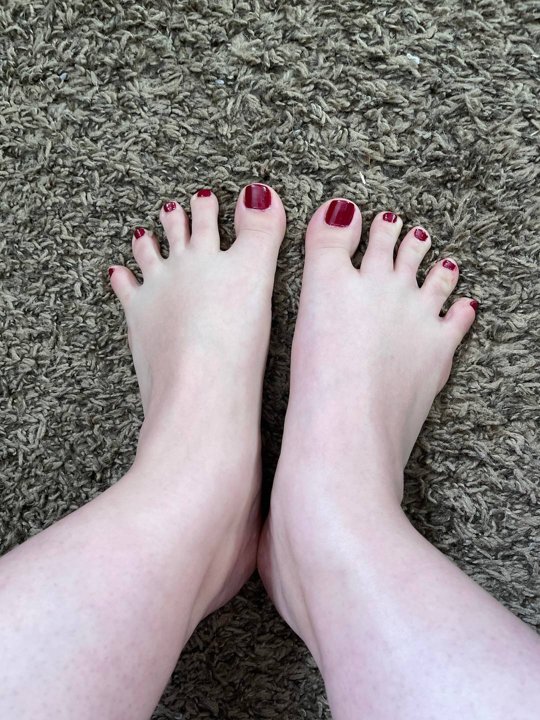 Toe spreading for days!! | Scrolller