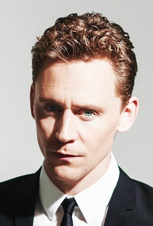 Tom Hiddleston | Scrolller