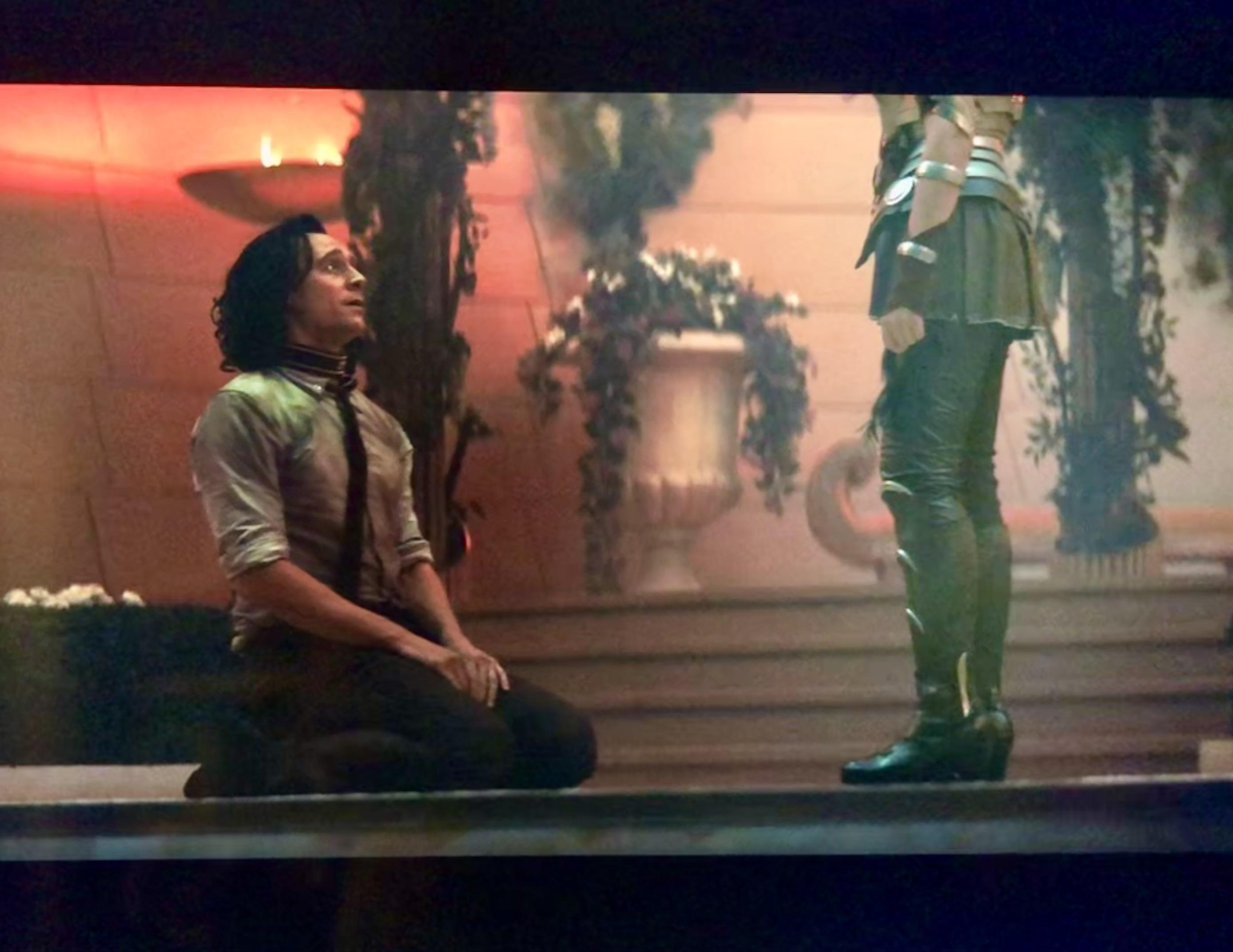 Tom Hiddleston does supplication so beautifully. | Scrolller