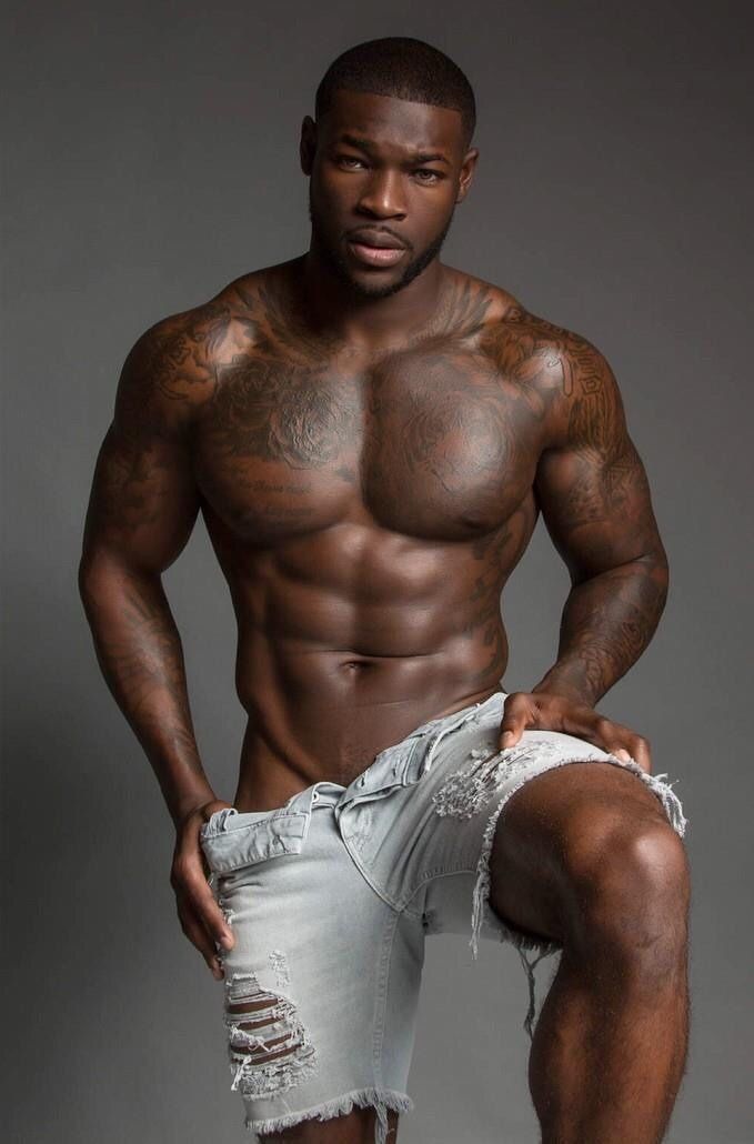 Total hunk. | Scrolller