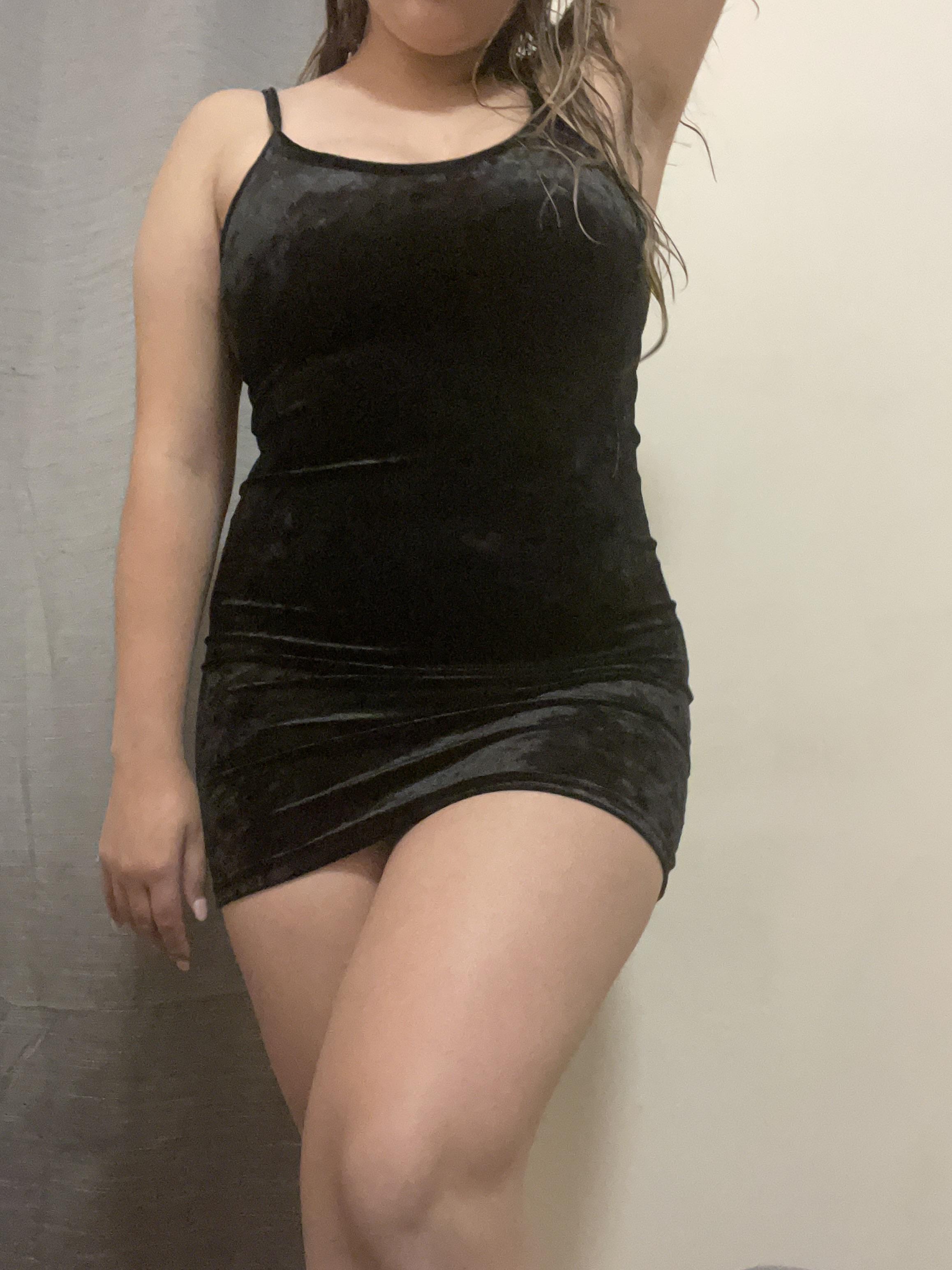 touch me everywhere | Scrolller