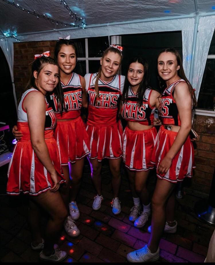 Tough one...🎀 | Scrolller