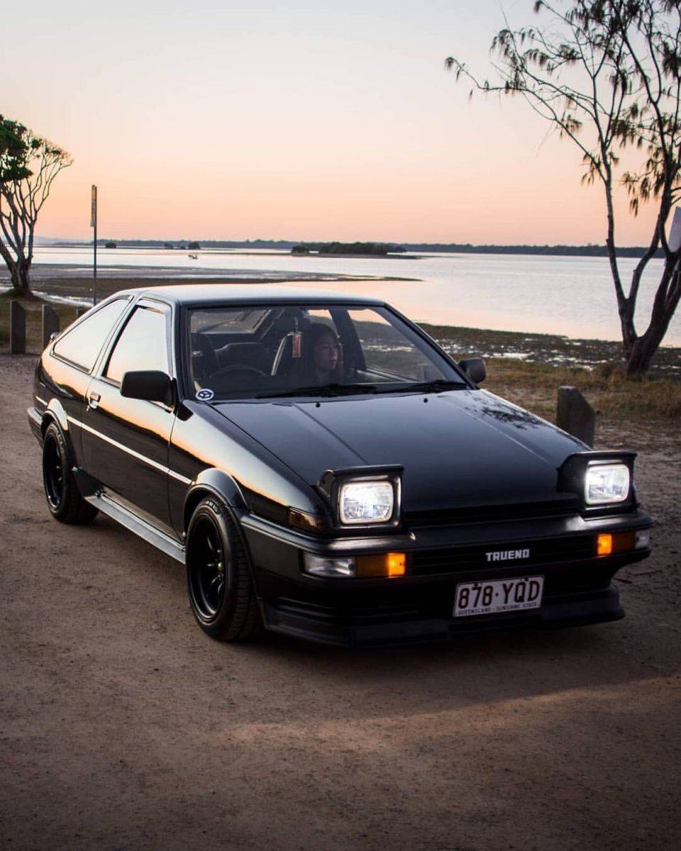 Toyota AE86 Trueno | Scrolller