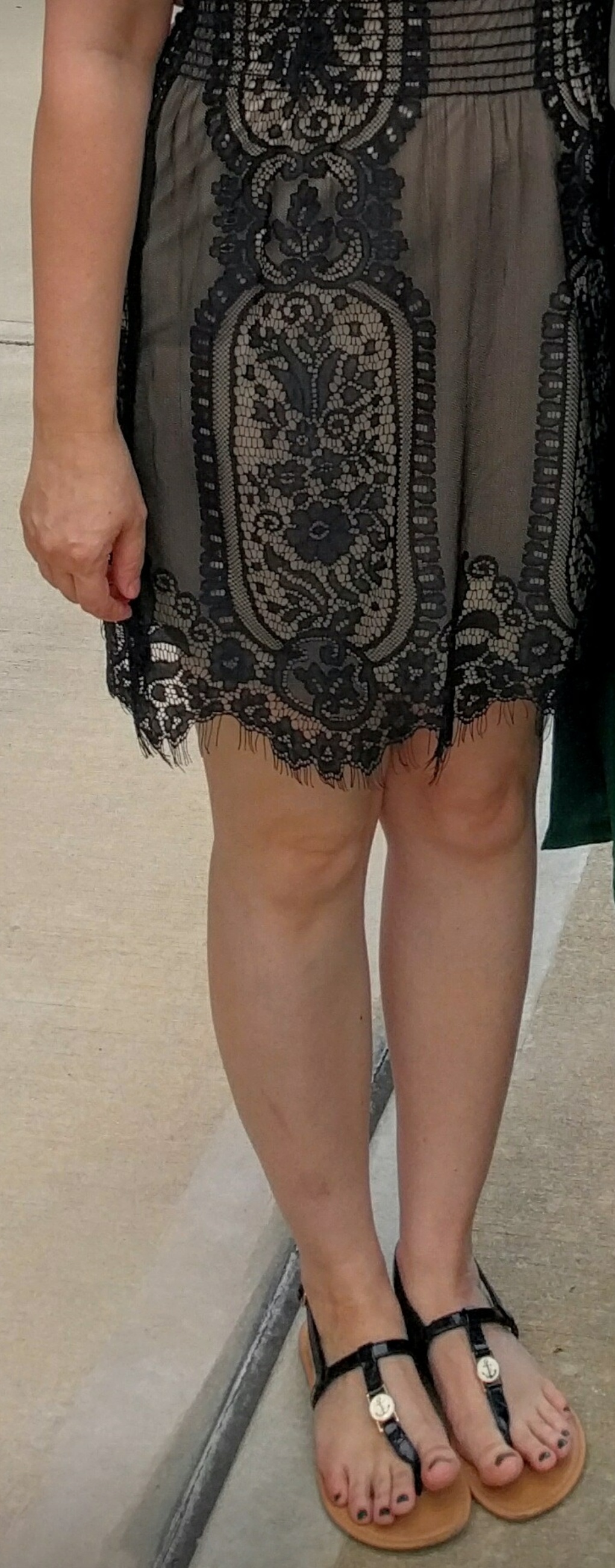 Trading wife's feet. Bi huge plus. Kik: digapapichulo1 | Scrolller