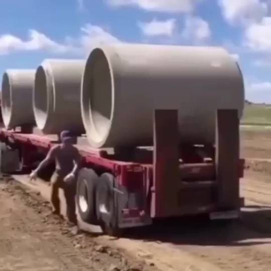 Trailer attachment to unload concrete pipe sections | Scrolller