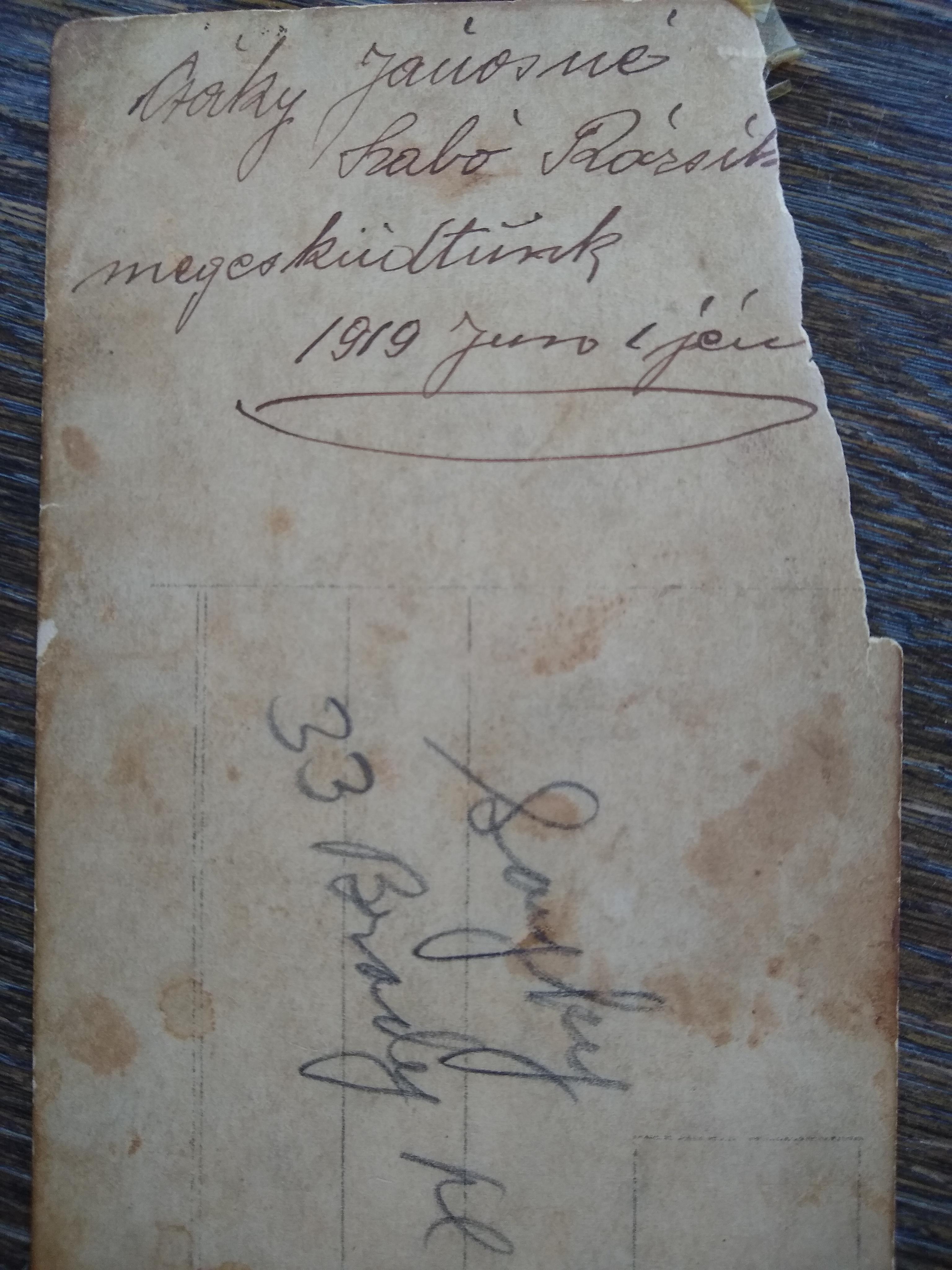 Translation help, details in comment | Scrolller