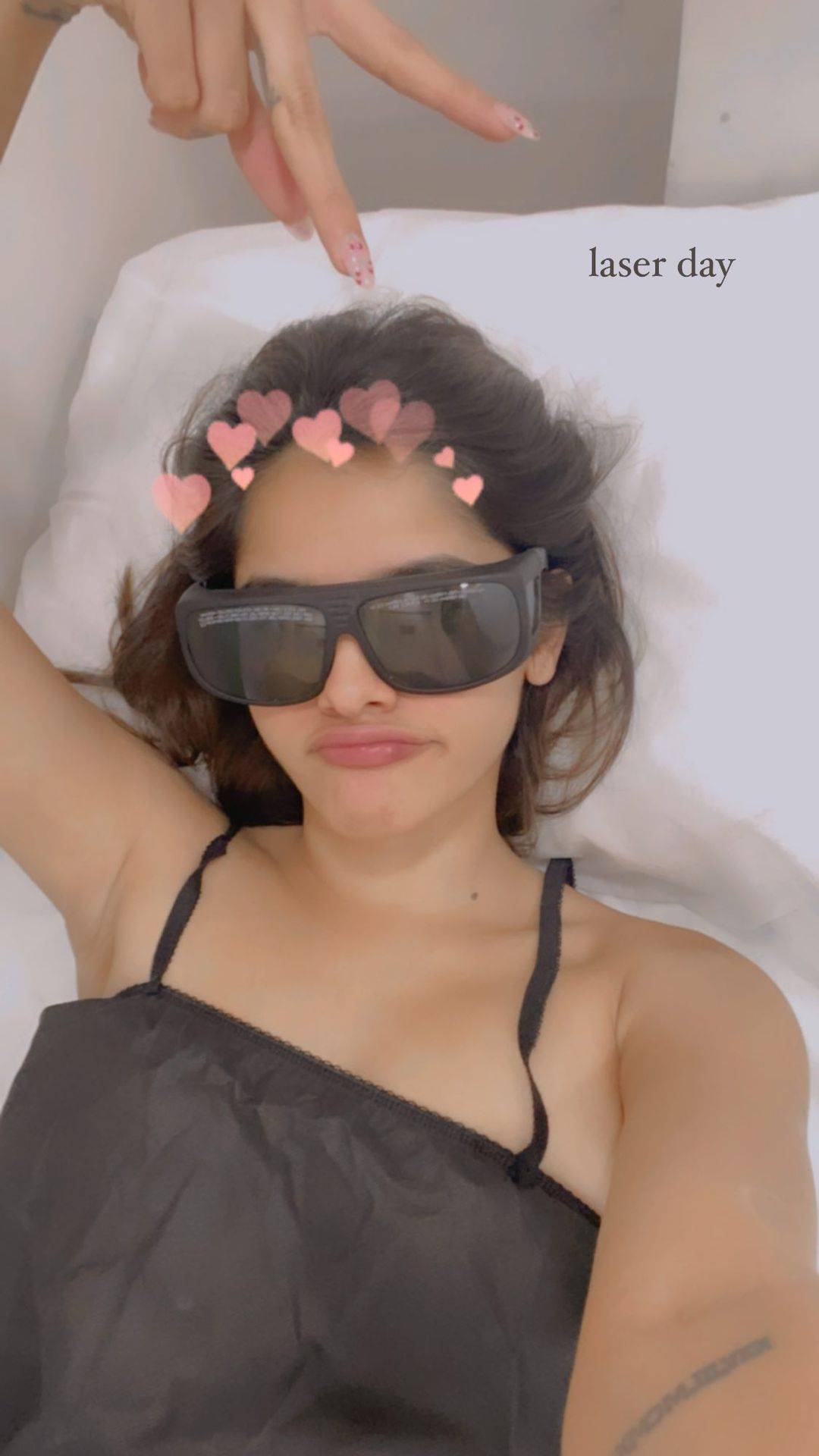 translucent or it's just me? | Scrolller