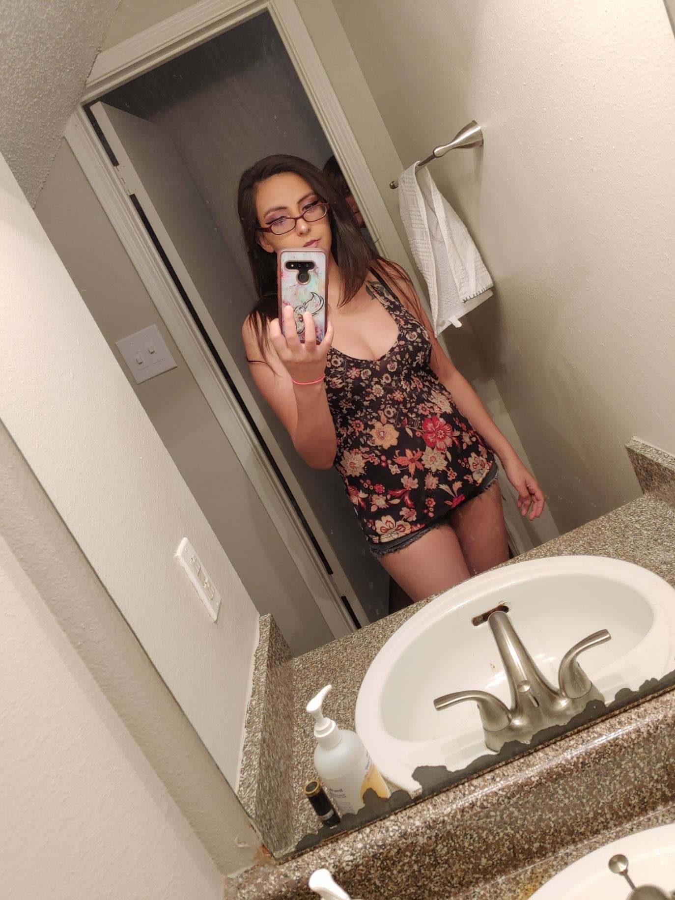 Treasure Chest Party Quest- AleStorm 🤘 | Scrolller