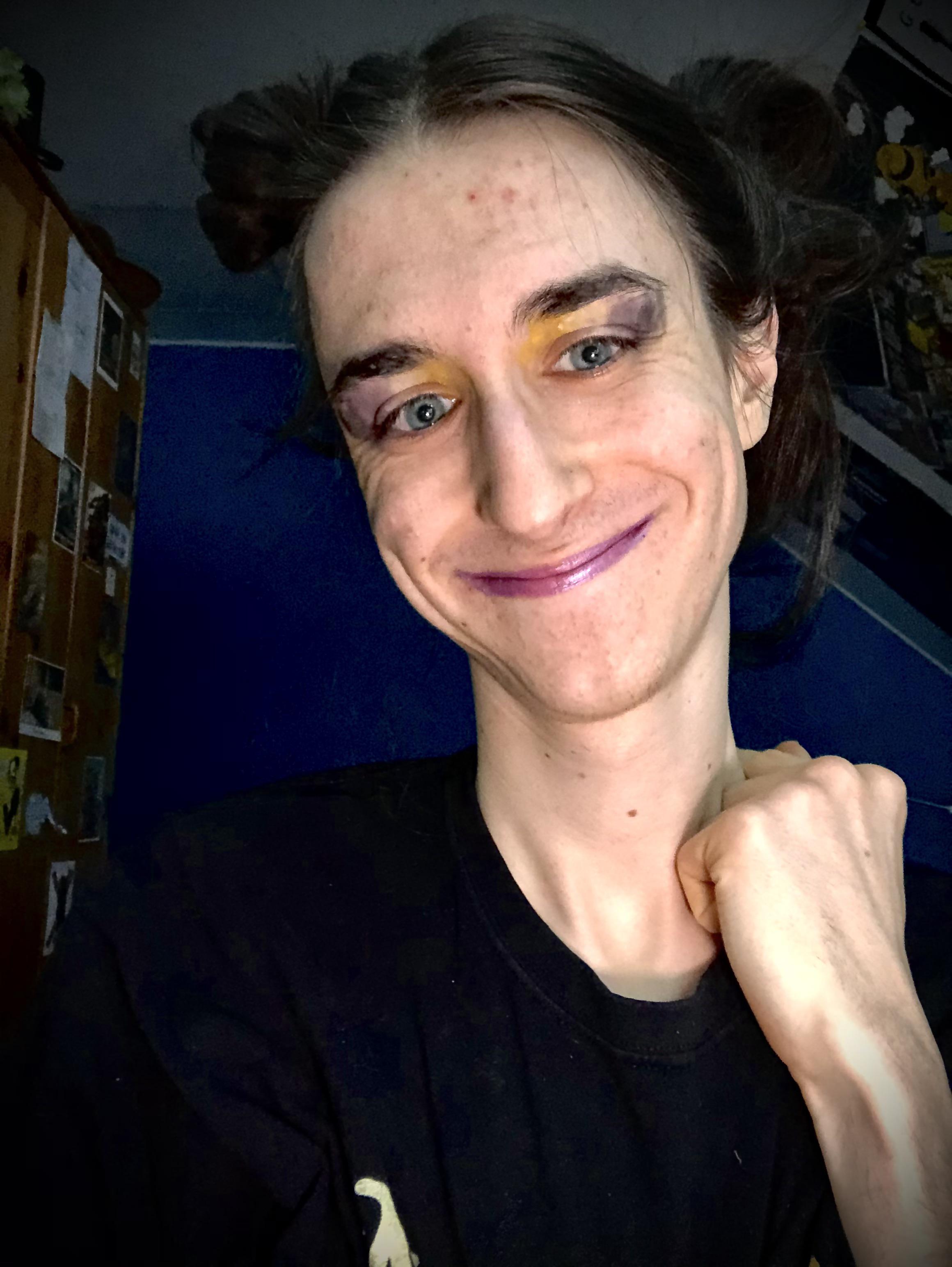 Tried out some enbi makeup 😋 | Scrolller