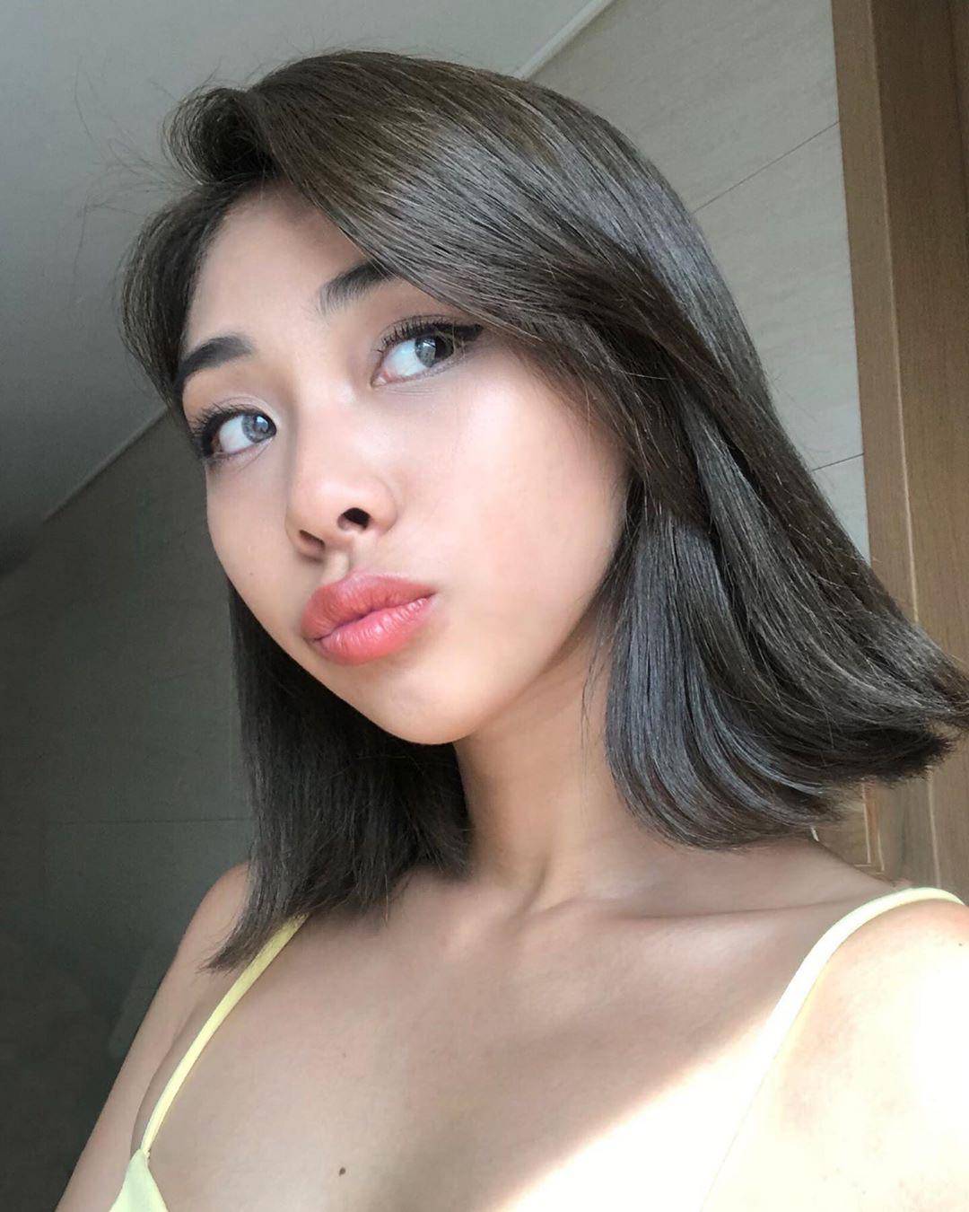 Troublemaker | Scrolller