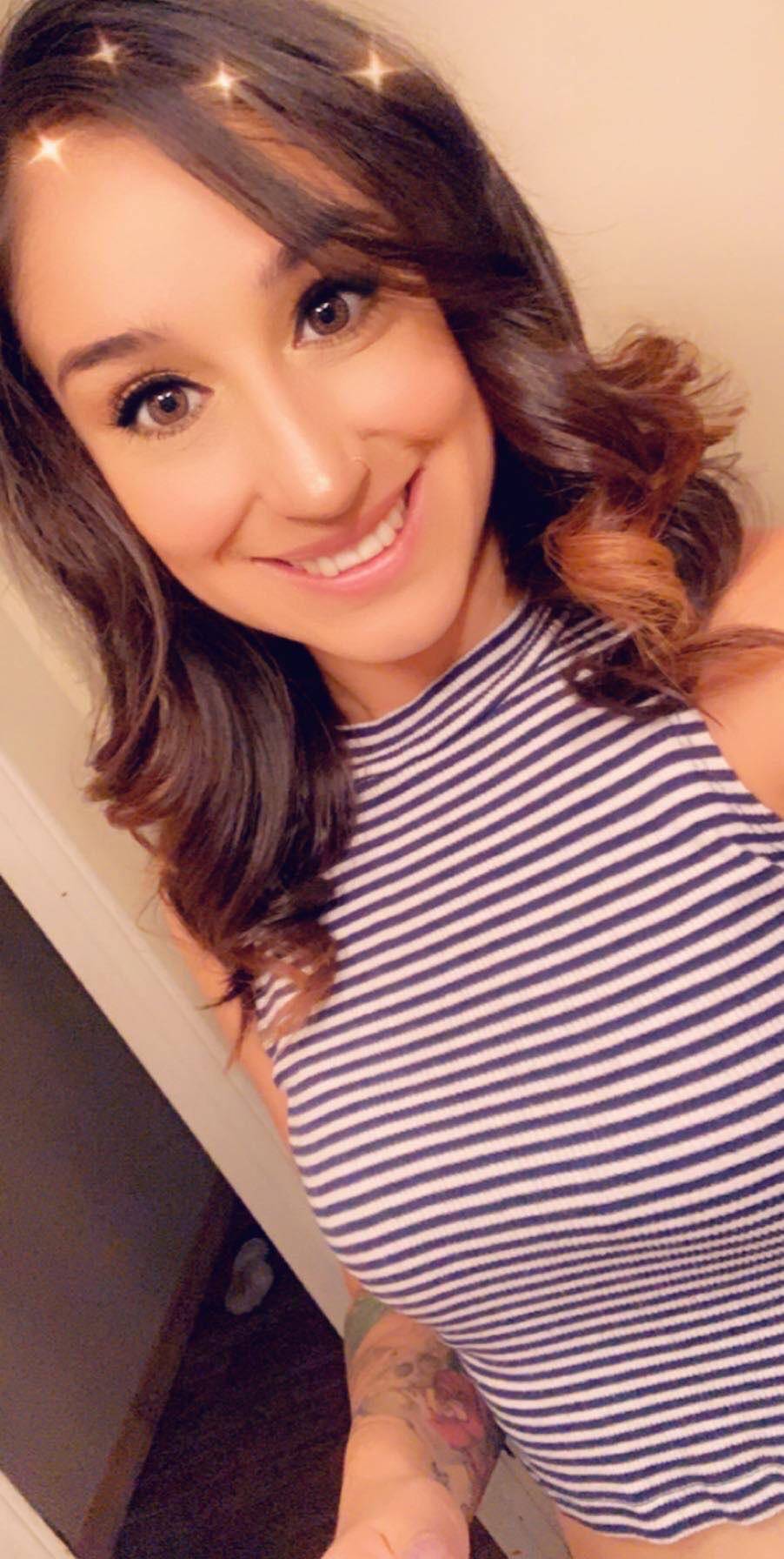 Trying again.. know her? She used to get around. Hit me up if you do, just looking to share ...