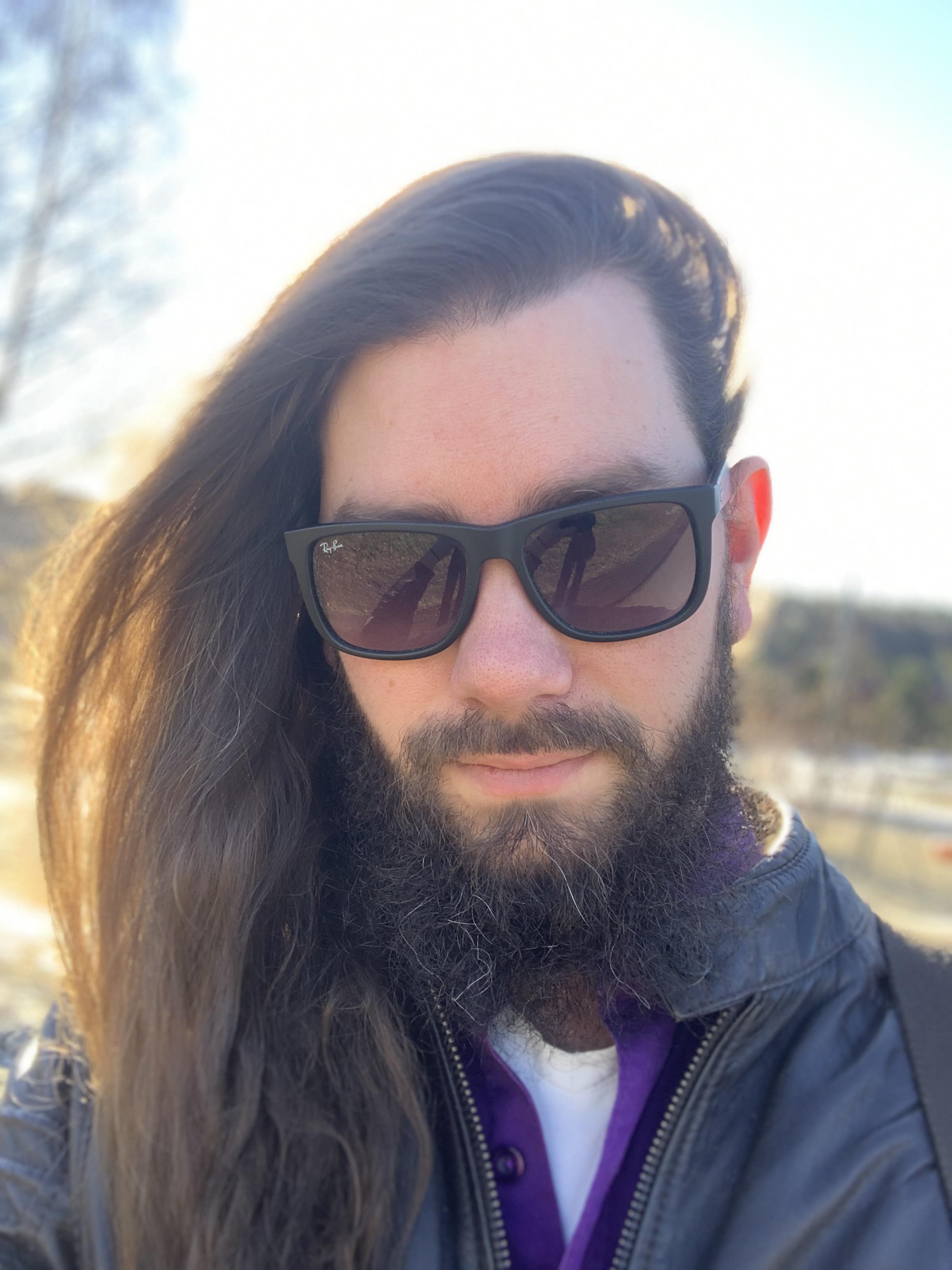 Trying the side part look! | Scrolller