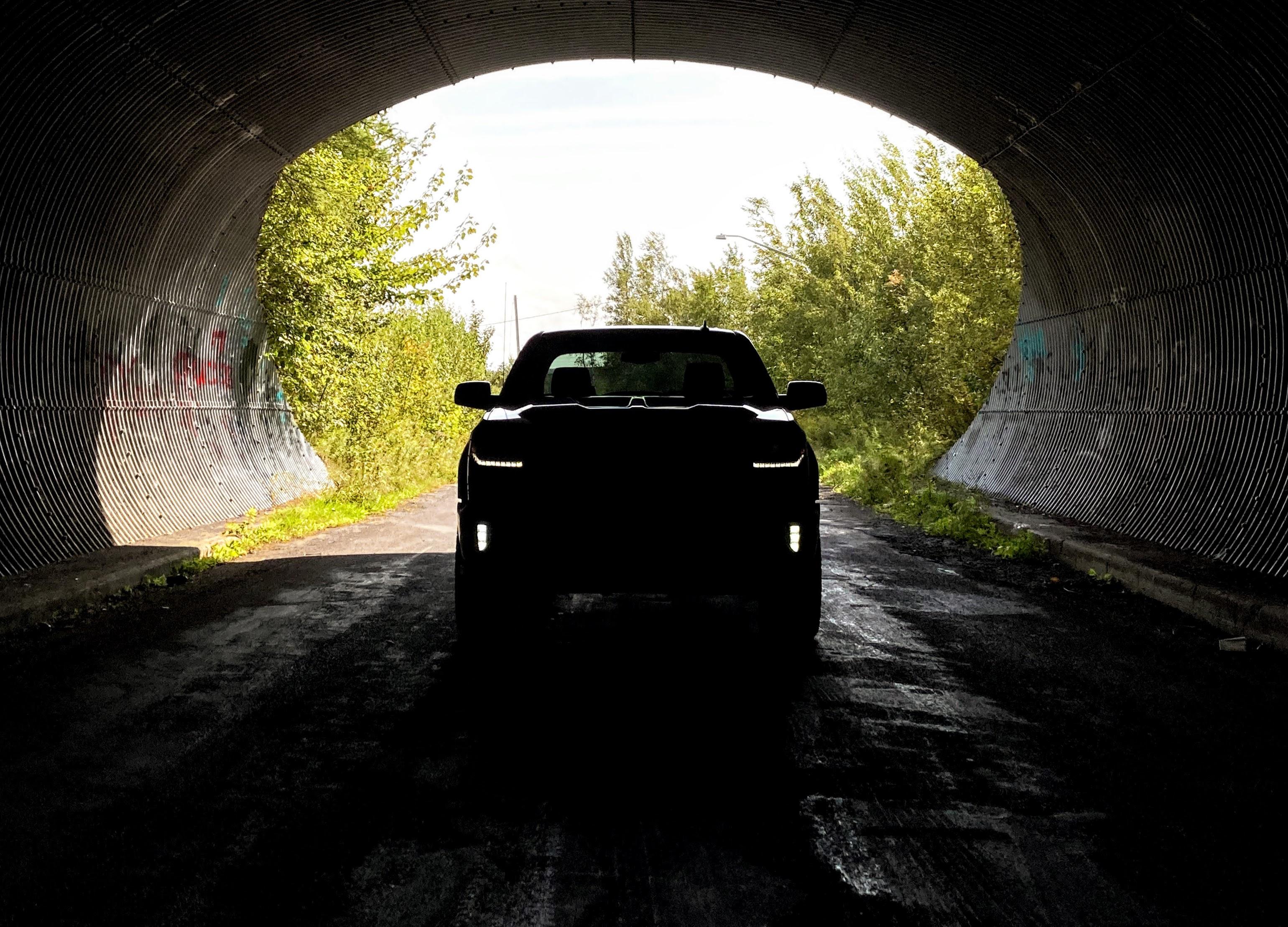 Tunnel vision | Scrolller