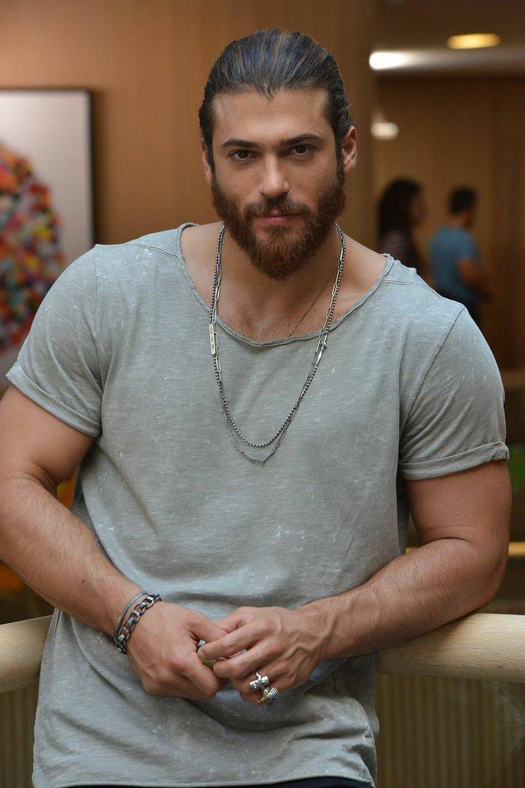 Turkish heart throb, Can Yaman | Scrolller