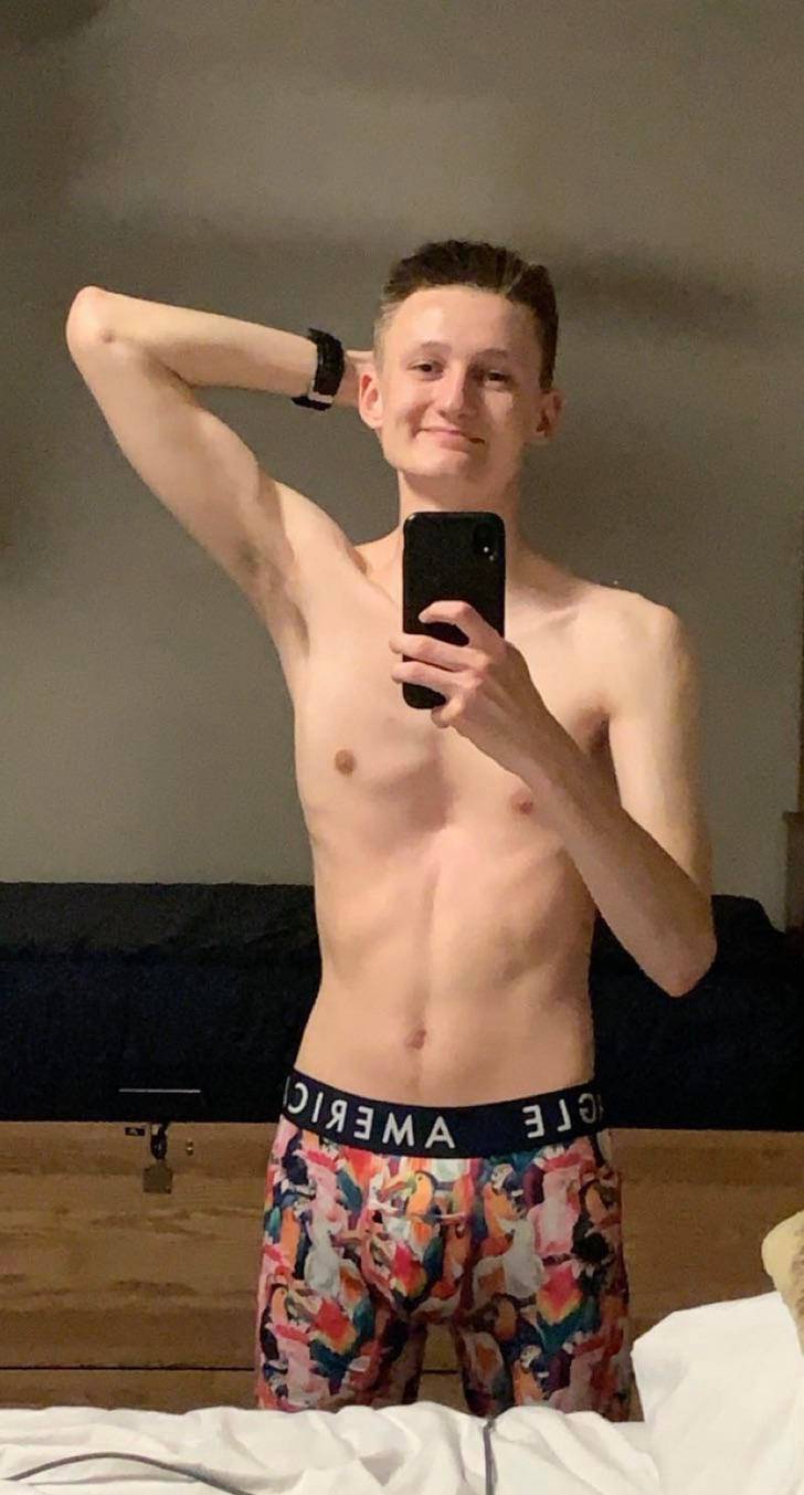 Twink pits | Scrolller