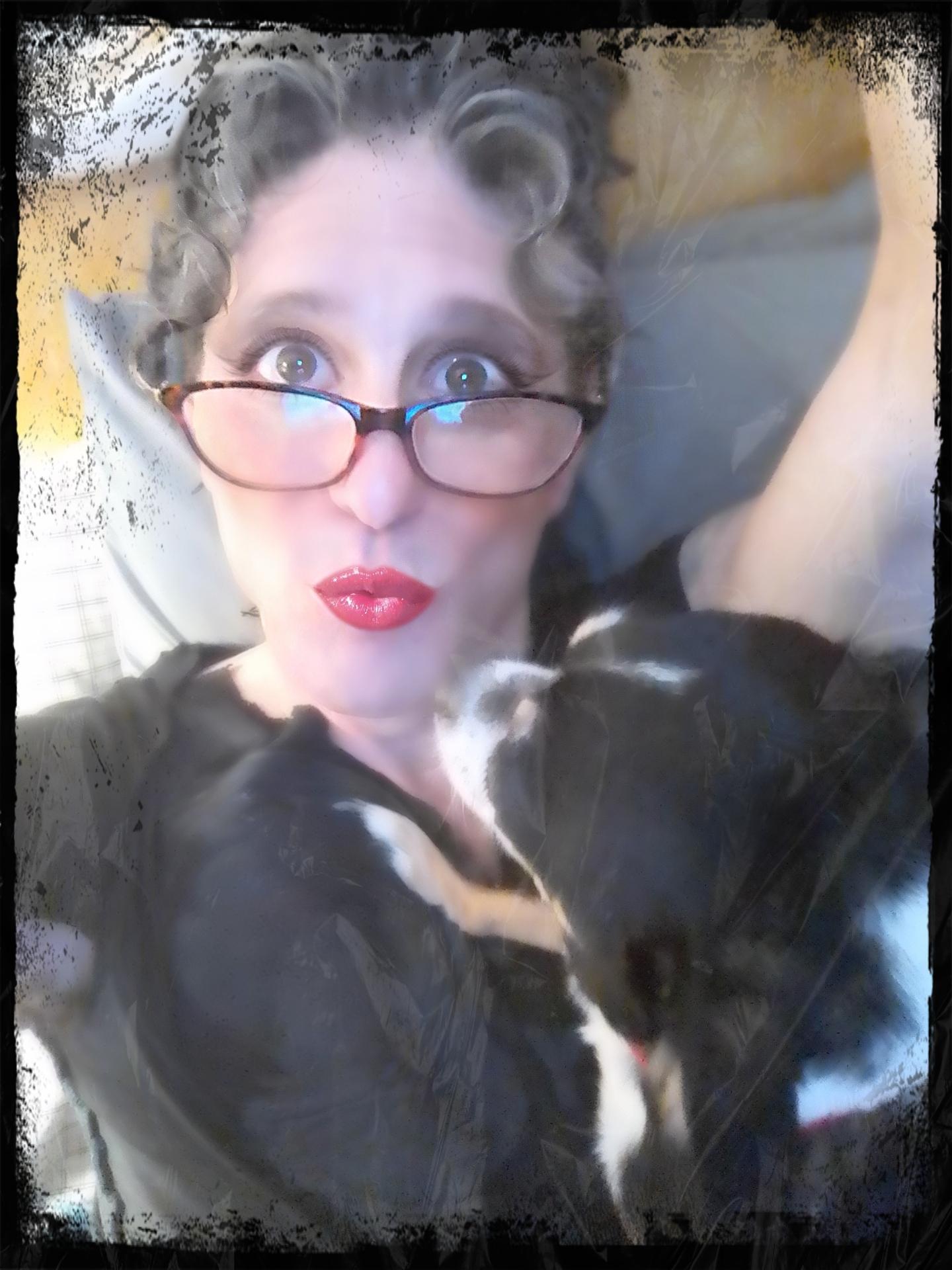 Two attention hogs in one selfie 😜 ️😘 | Scrolller