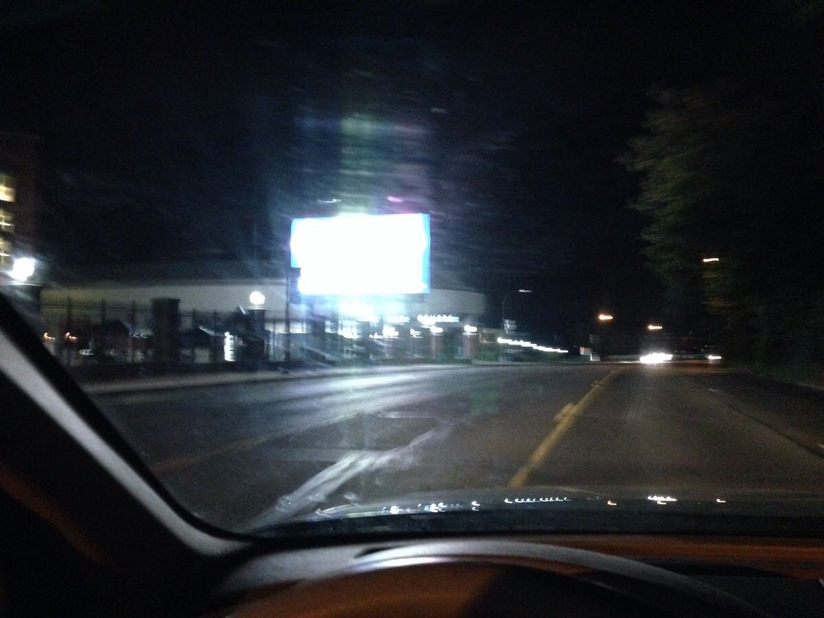 U of M, this shit's way too bright! | Scrolller