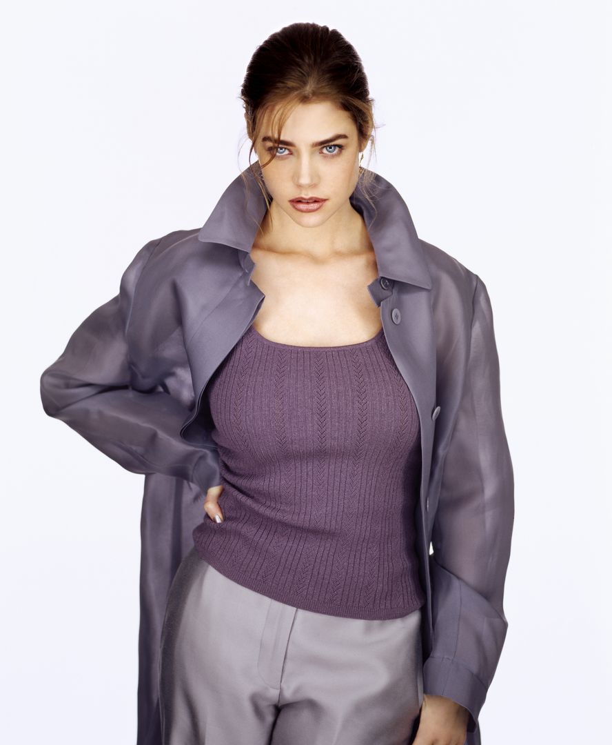 UHQ | Denise Richards (1999) | Scrolller