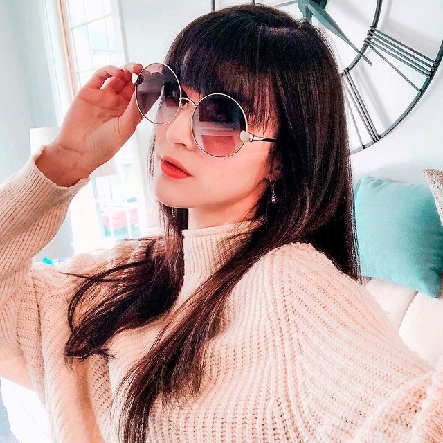 Undercover | Scrolller