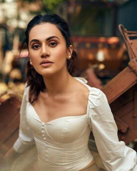 Underrated hottie !!! | Scrolller