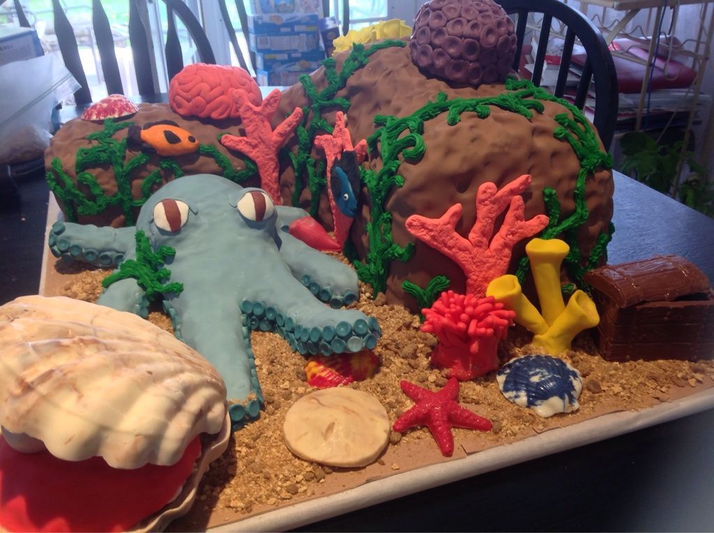 Underwater. 100% edible. | Scrolller