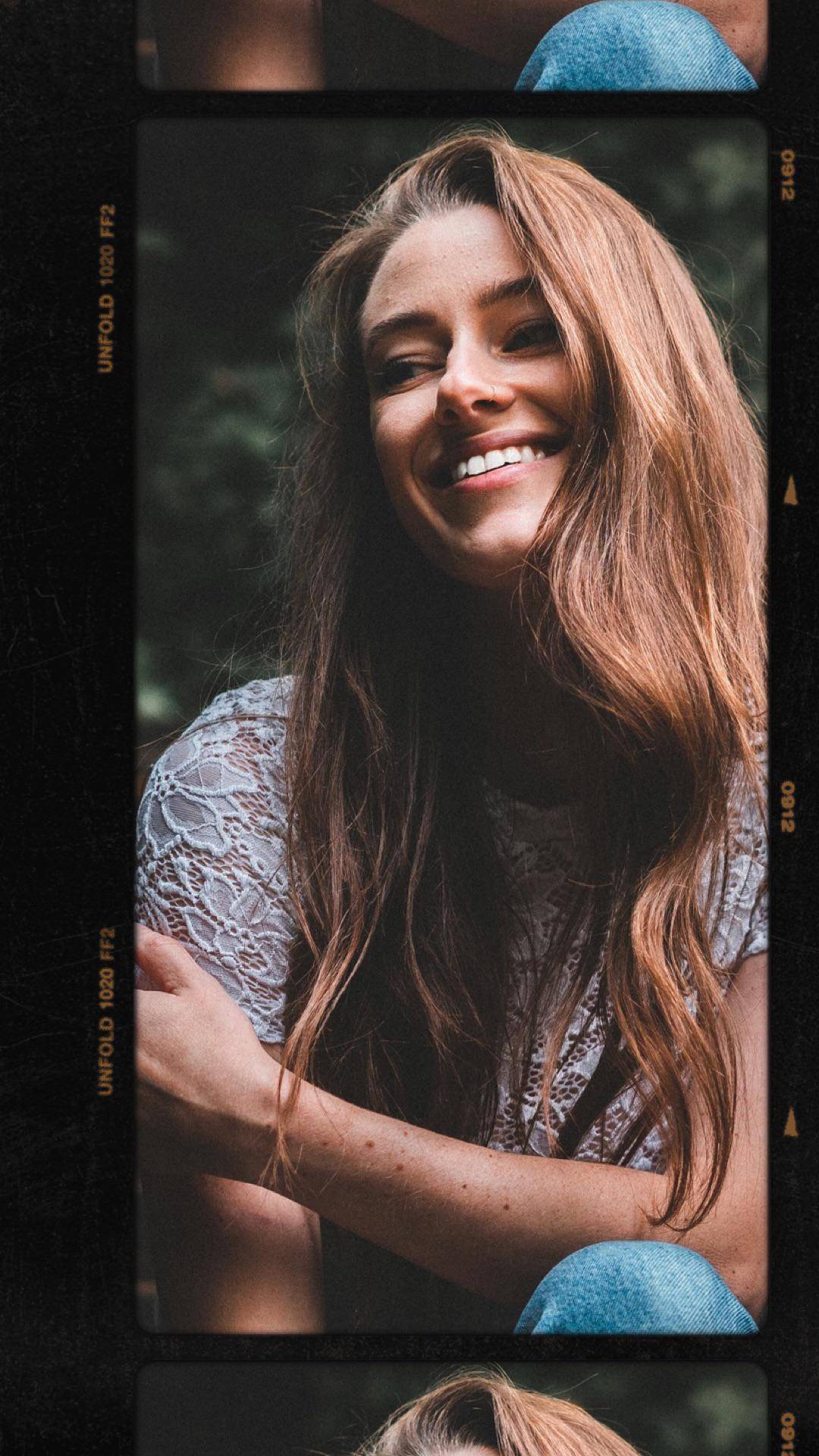 𝒲𝑒 𝓌𝑒𝓇𝑒 𝓁𝑜𝓋𝑒 𝒹𝓇𝓊𝓃𝓀, 𝓌𝒶𝒾𝓉𝒾𝓃𝑔 𝑜𝓃 𝒶 𝓂𝒾𝓇𝒶𝒸𝓁𝑒... | Scrolller