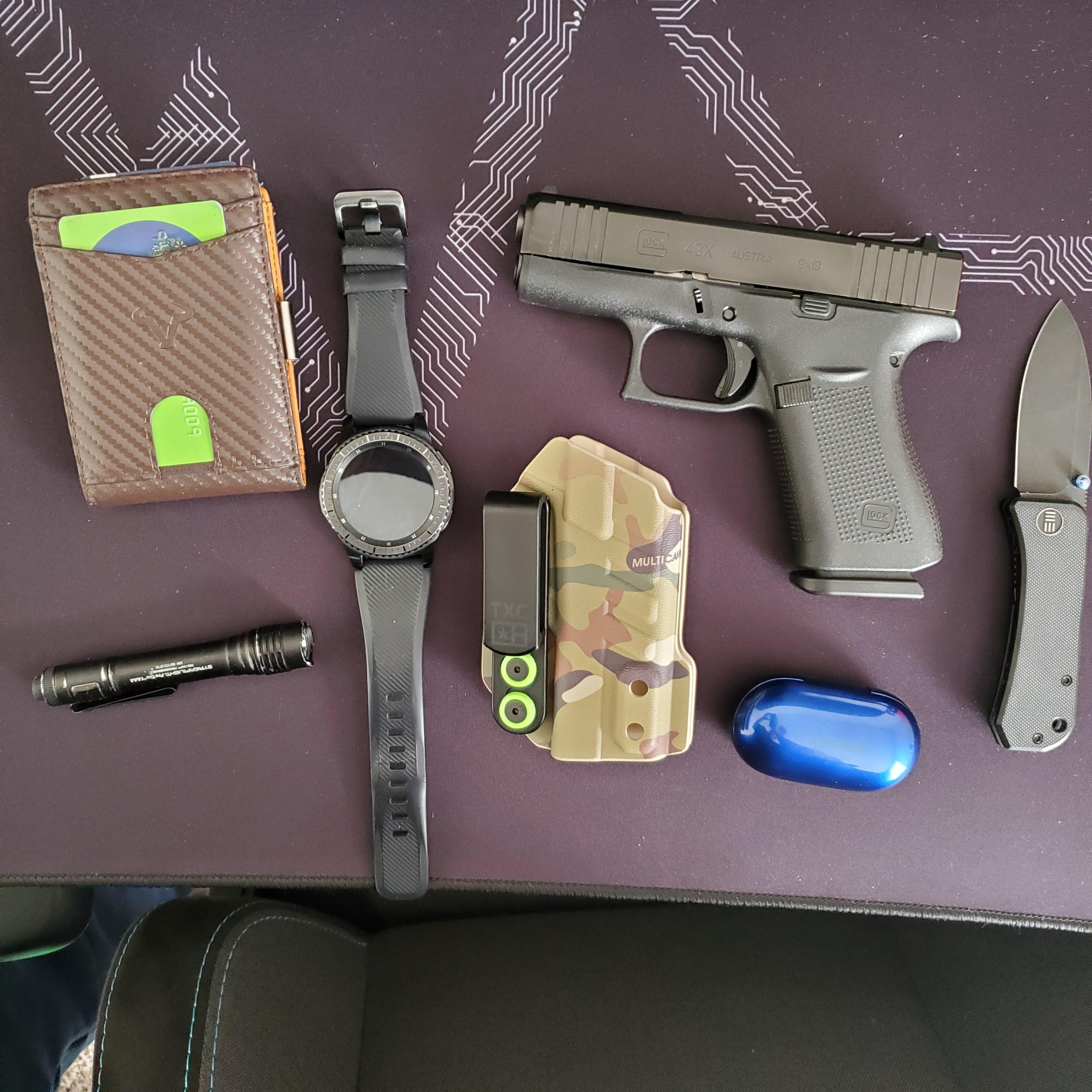 Updated EDC | Scrolller