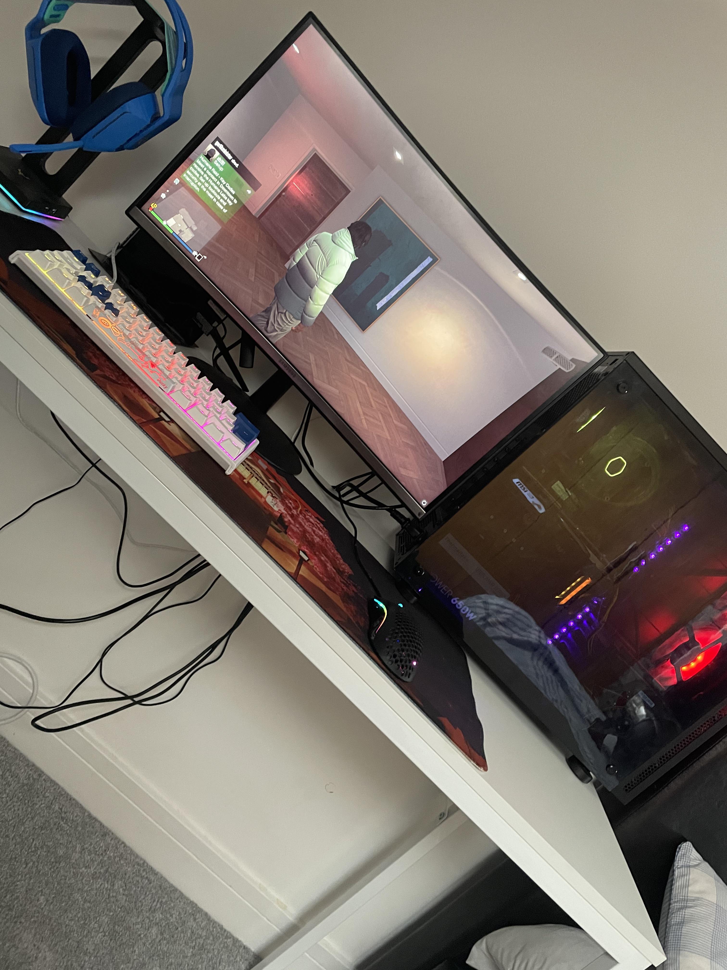 Upgraded Setup | Scrolller