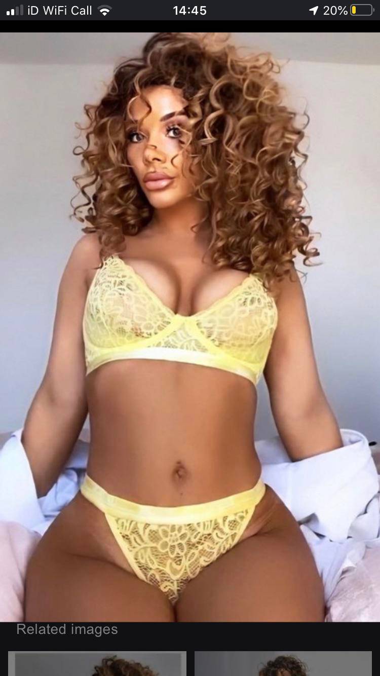 Upvote if u would shag | Scrolller