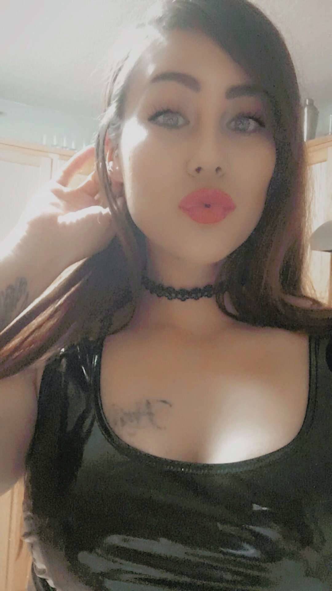 Ready for your 1st task?😈 | Scrolller