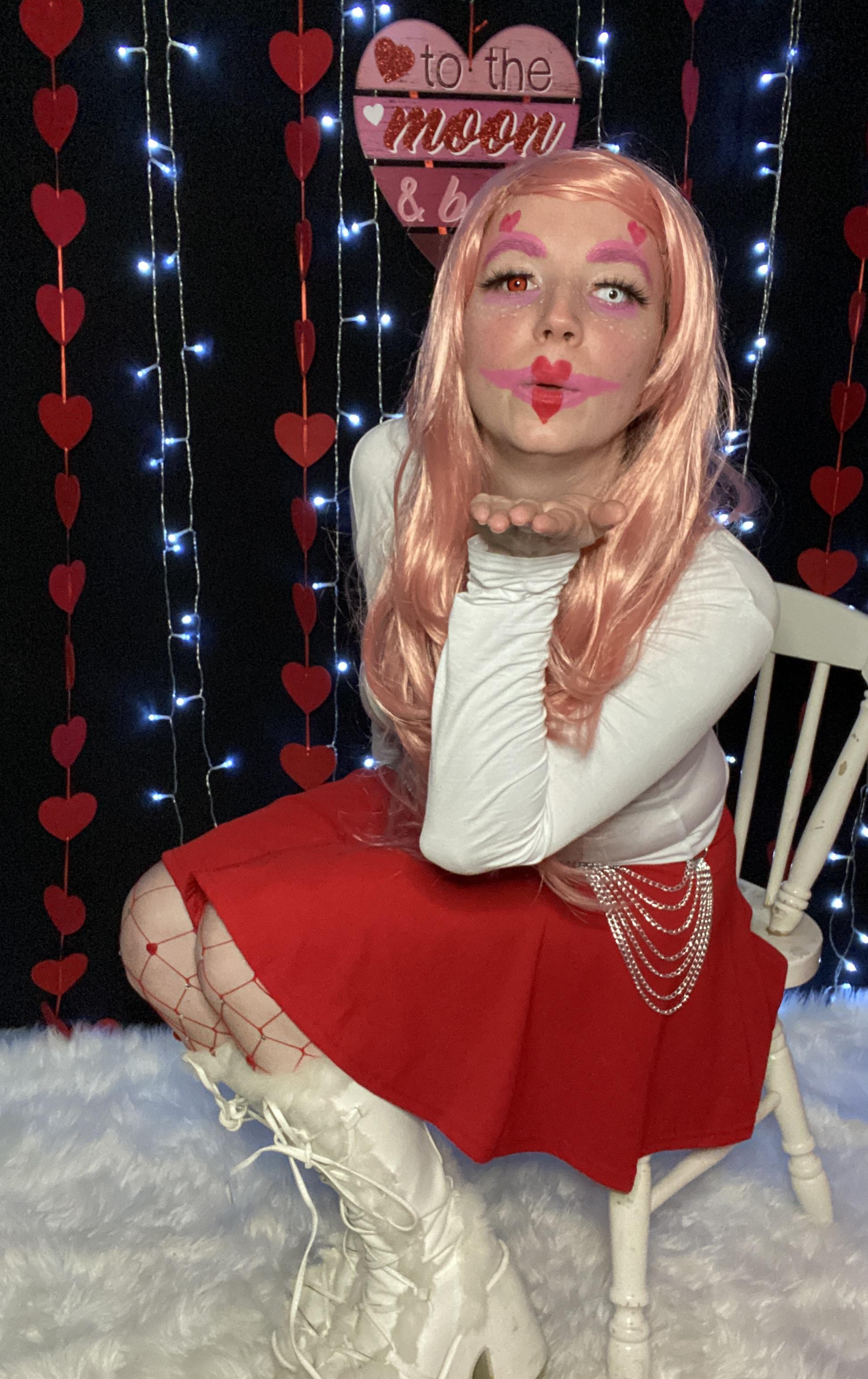 Valentines Day look! (IG/TikTok@belladonna_banshee | Scrolller