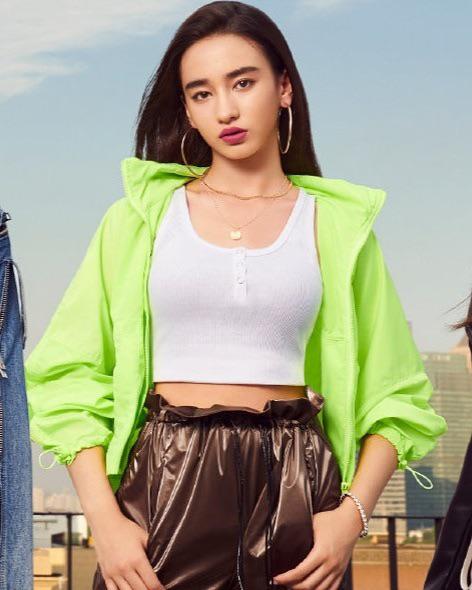 Vanda ️💖💝 | Scrolller