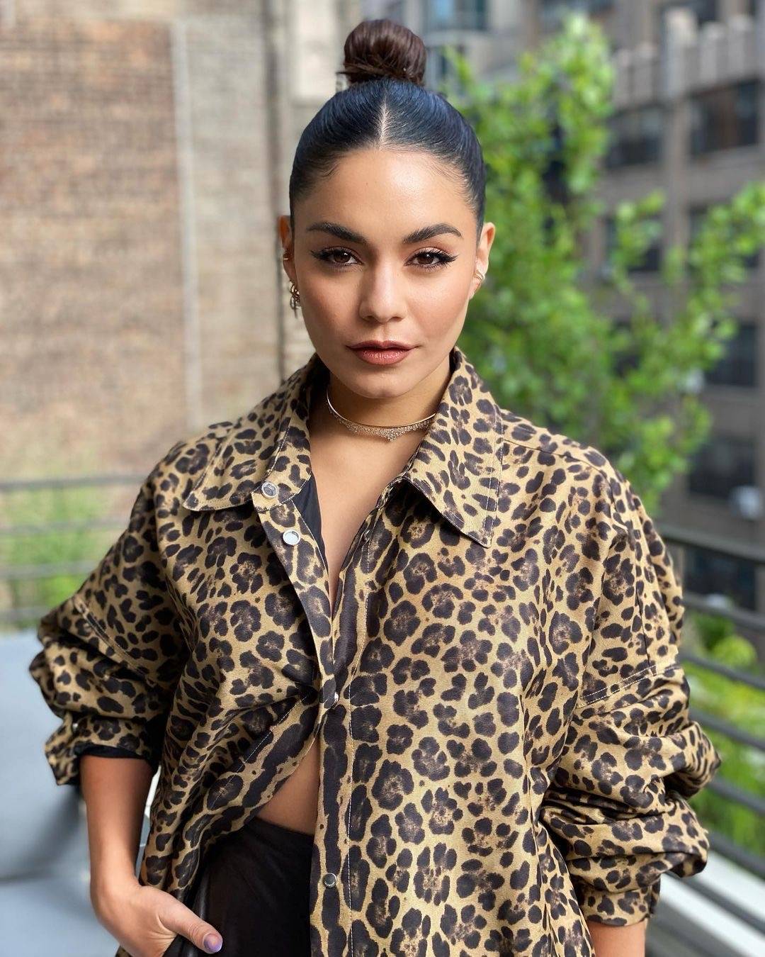 Vanessa Hudgens Scrolller