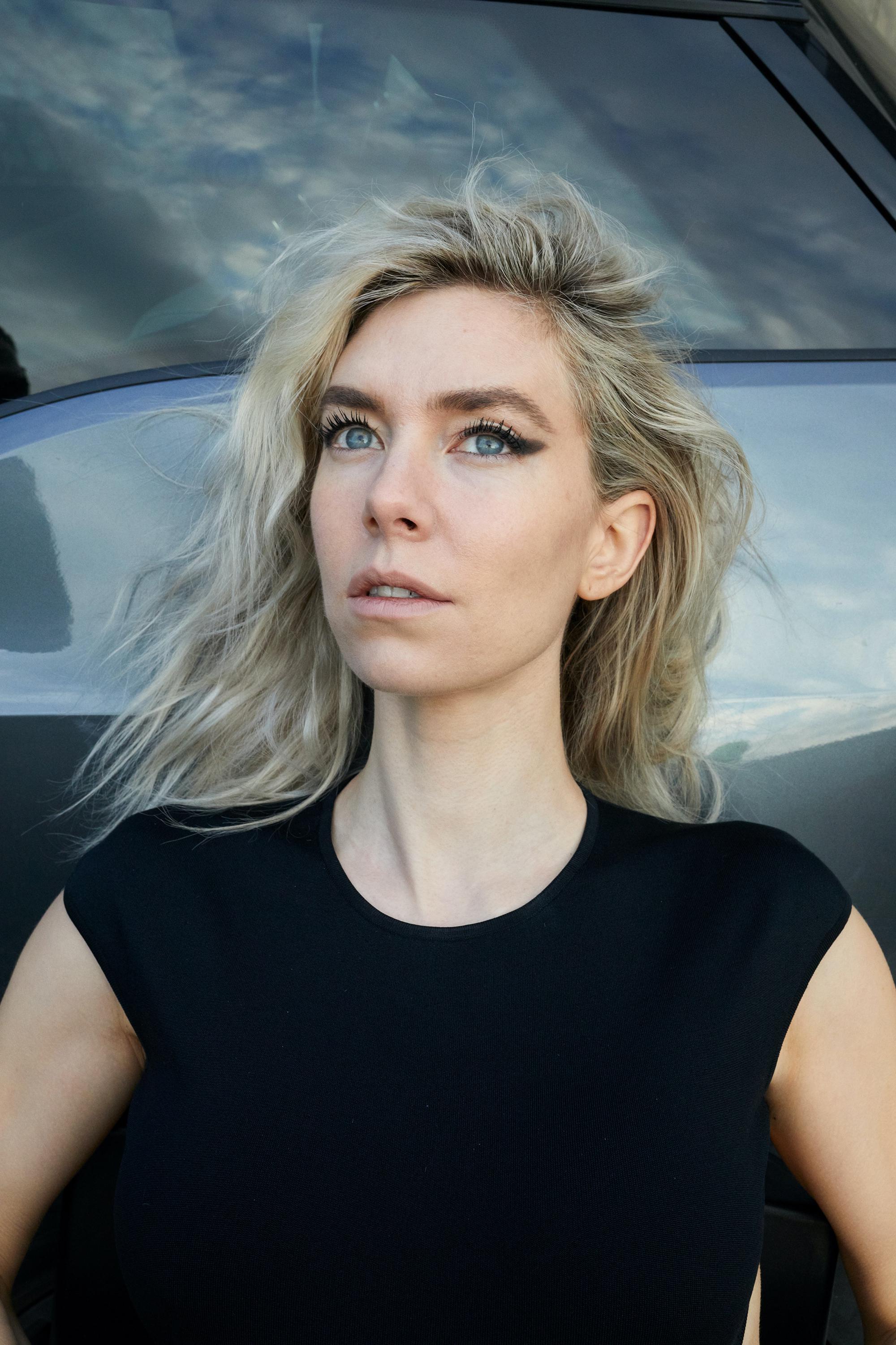 Vanessa Kirby | Scrolller