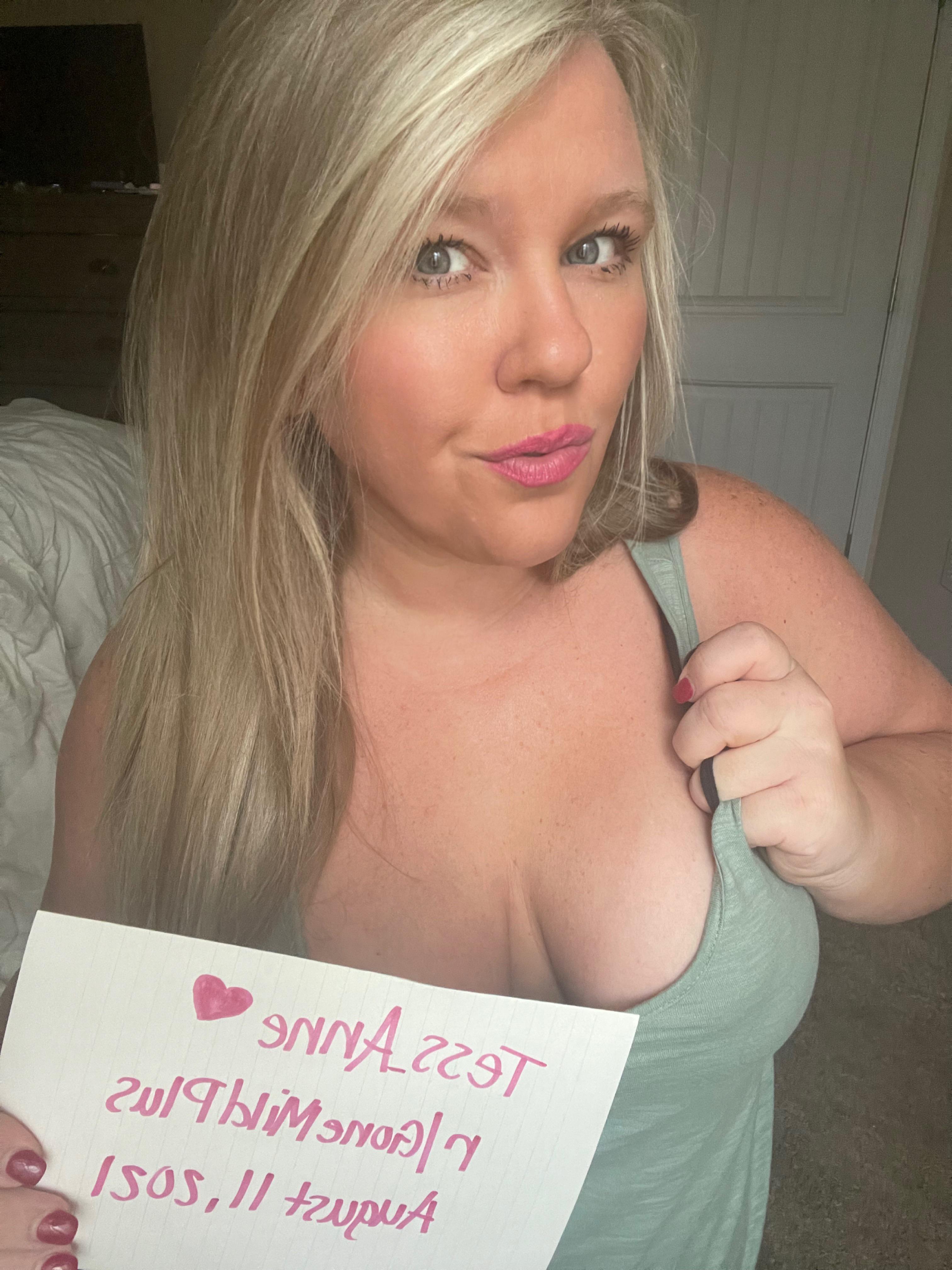 Verification post | Scrolller