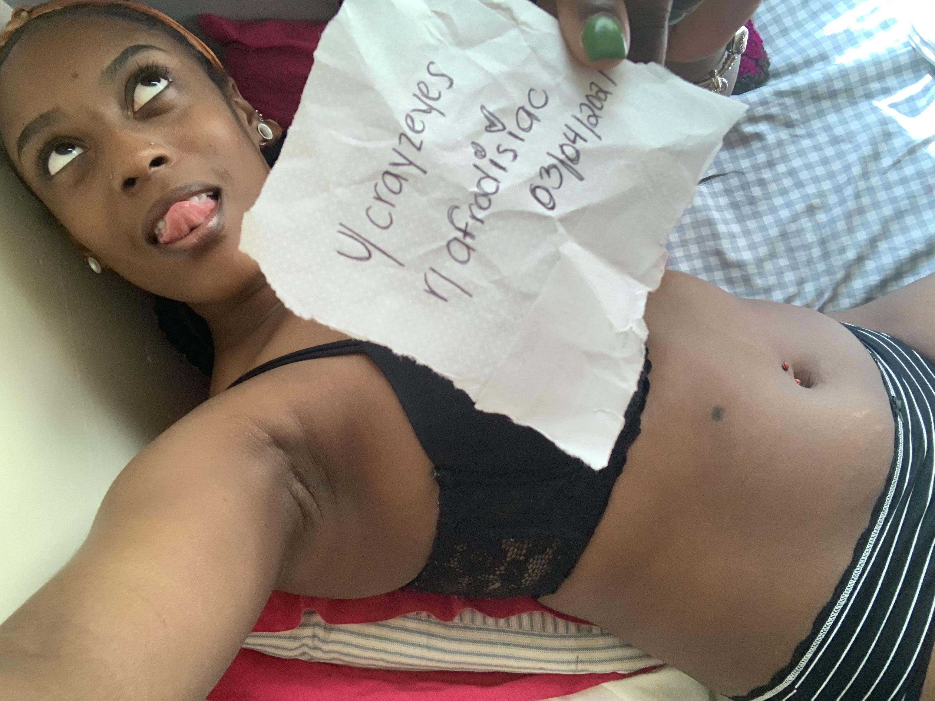 Verification post [f26] heyyy | Scrolller