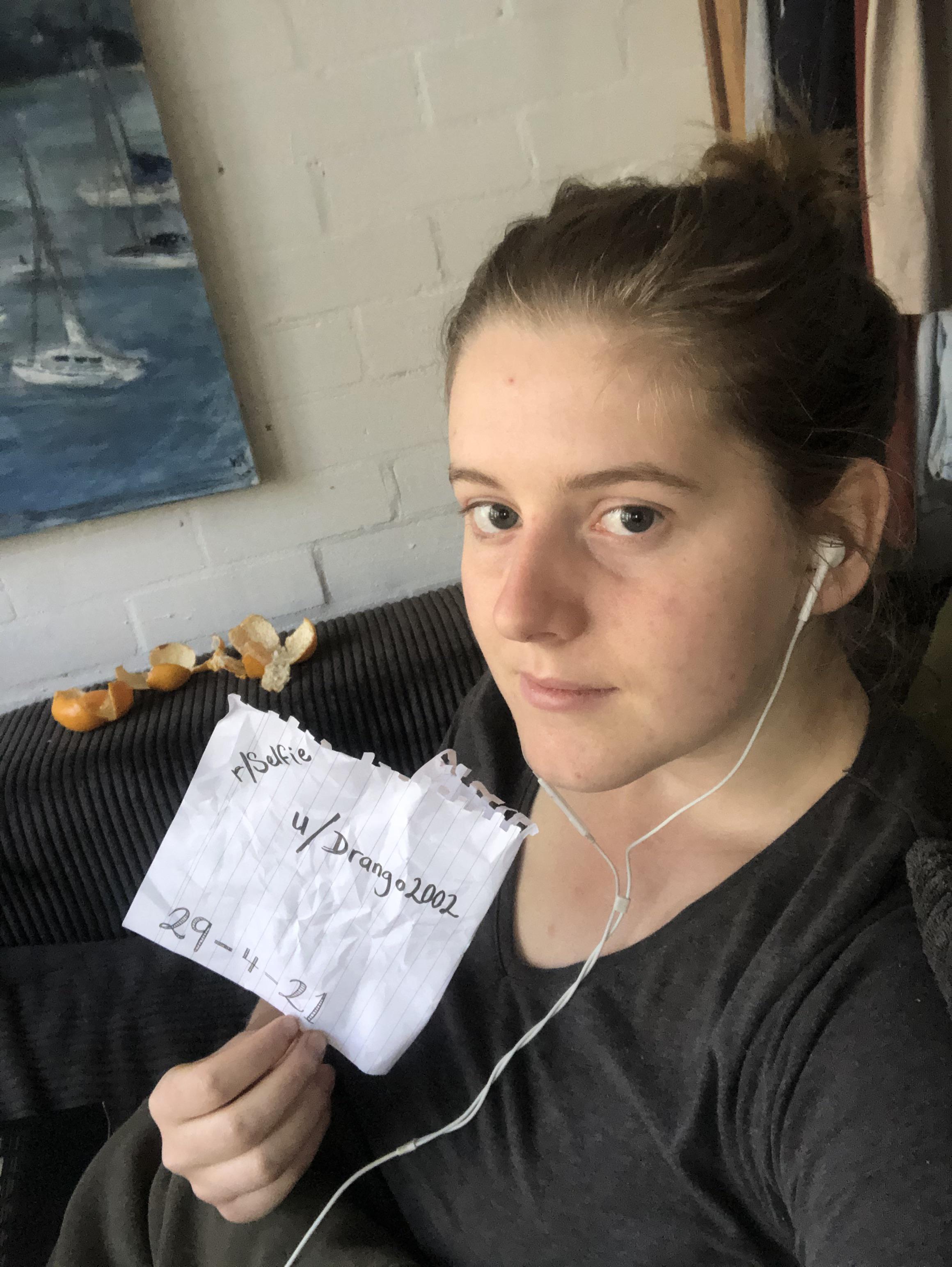 Verification selfie (19) | Scrolller